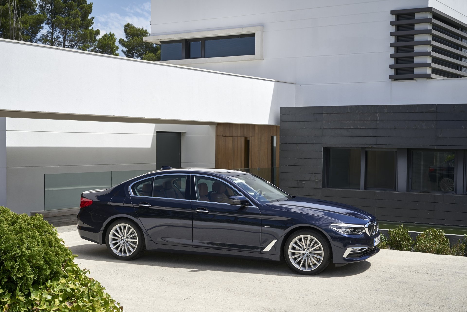 Download Car BMW Vehicle BMW 5 Series 4k Ultra HD Wallpaper | 4252x2836 ...