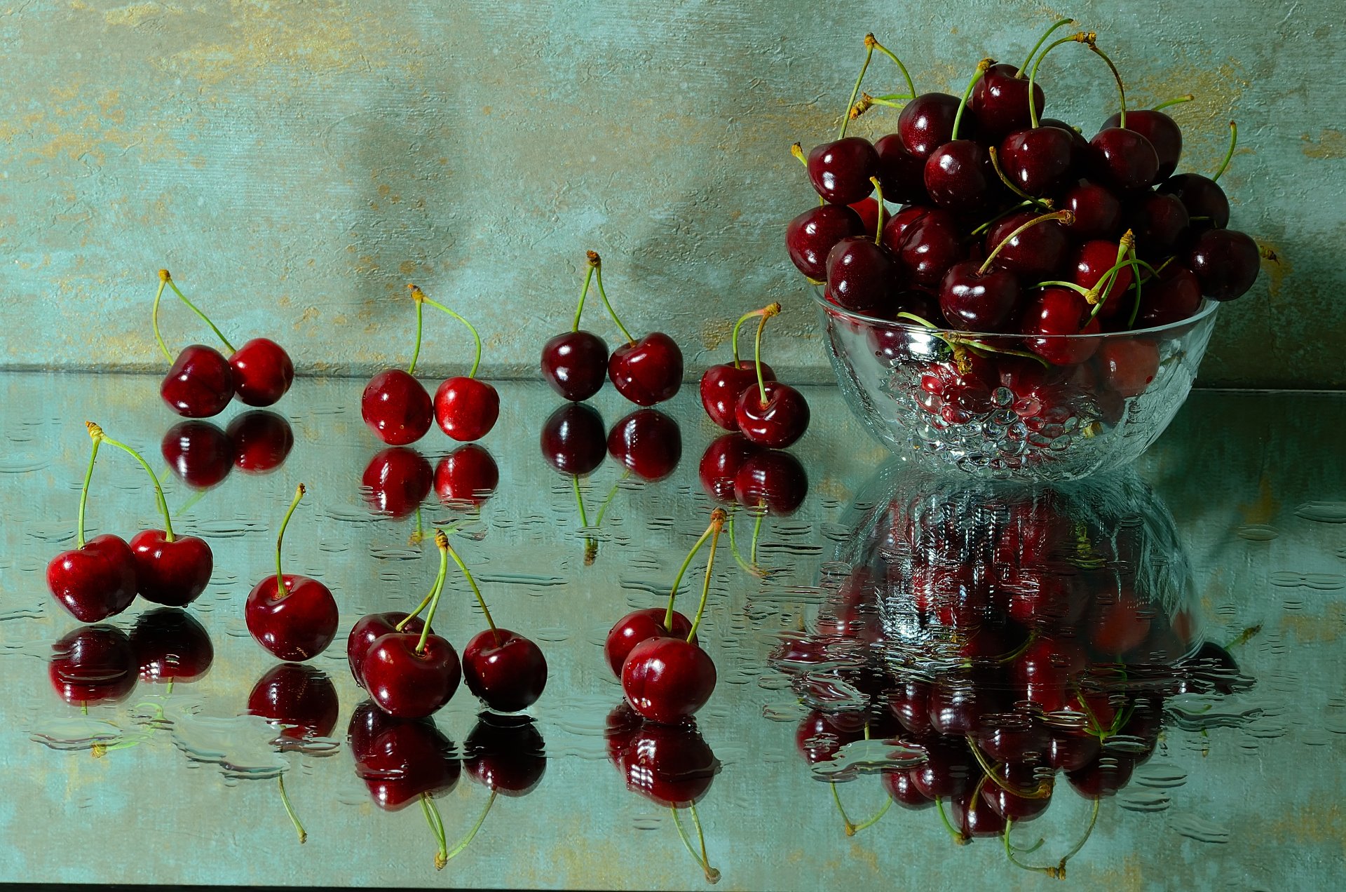 Download Fruit Reflection Food Cherry 4k Ultra HD Wallpaper