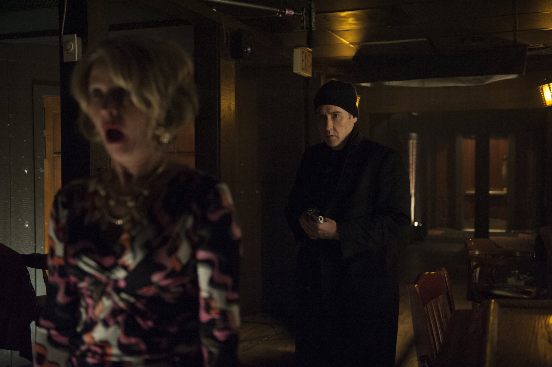 Download John Cusack Cell (Movie) Movie Cell 4k Ultra HD Wallpaper