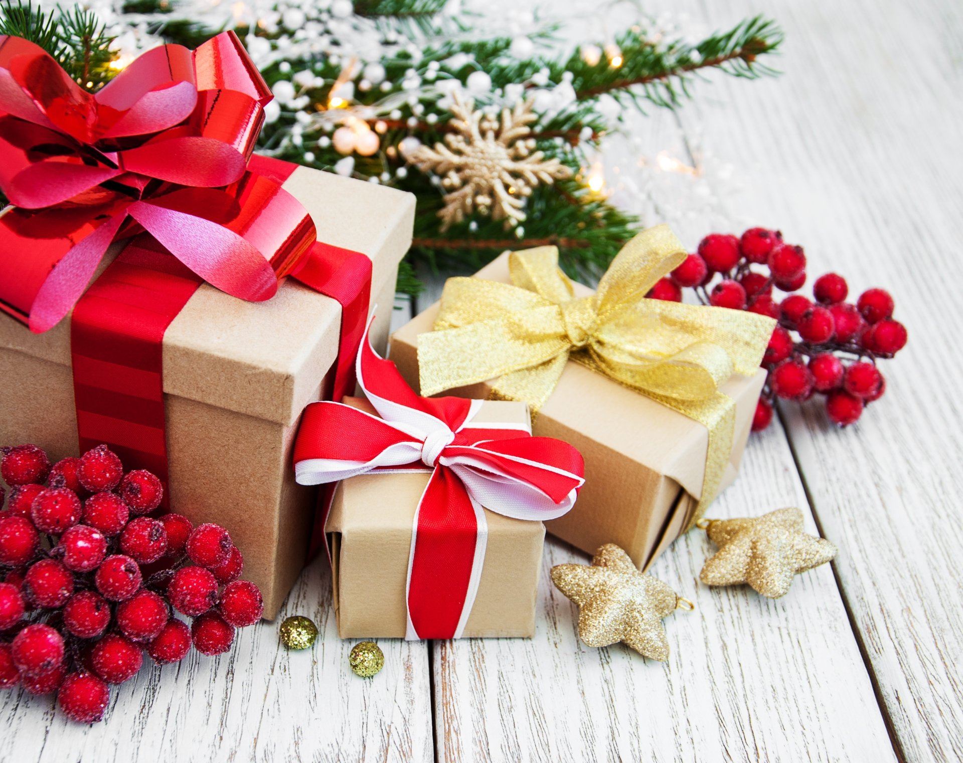Download Christmas Misc Gift HD Wallpaper | 3270x2589 | Wallpaper Abyss