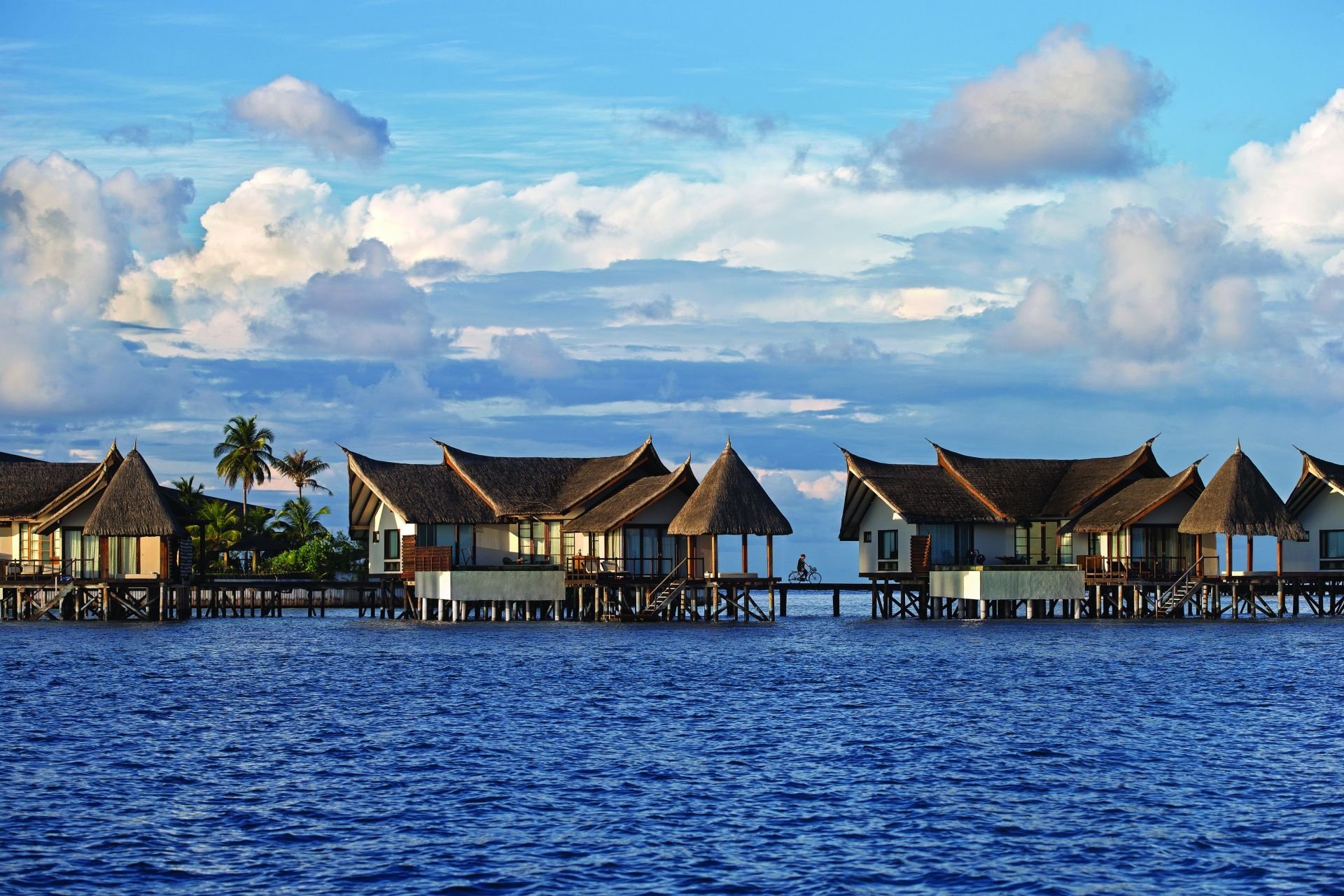 Download Man Made Resort HD Wallpaper | 1920x1280 | Wallpaper Abyss