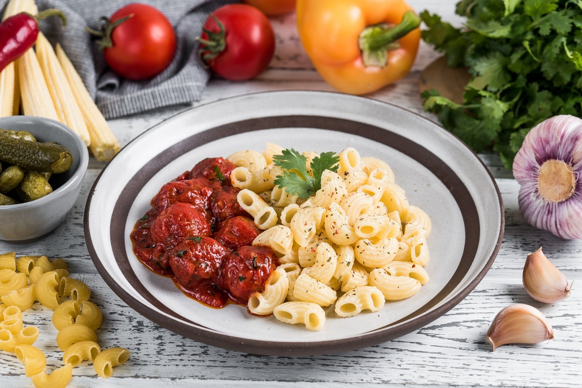 Download Still Life Meatball Food Pasta HD Wallpaper
