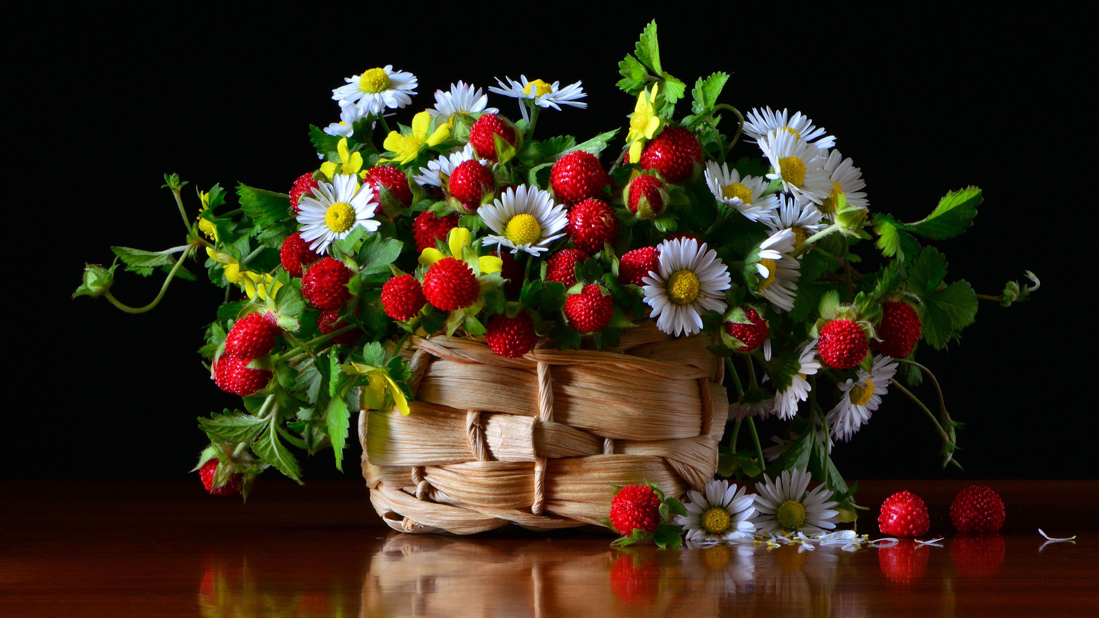 Download Chamomile Basket Strawberry Bouquet Berry Flower Food Still ...