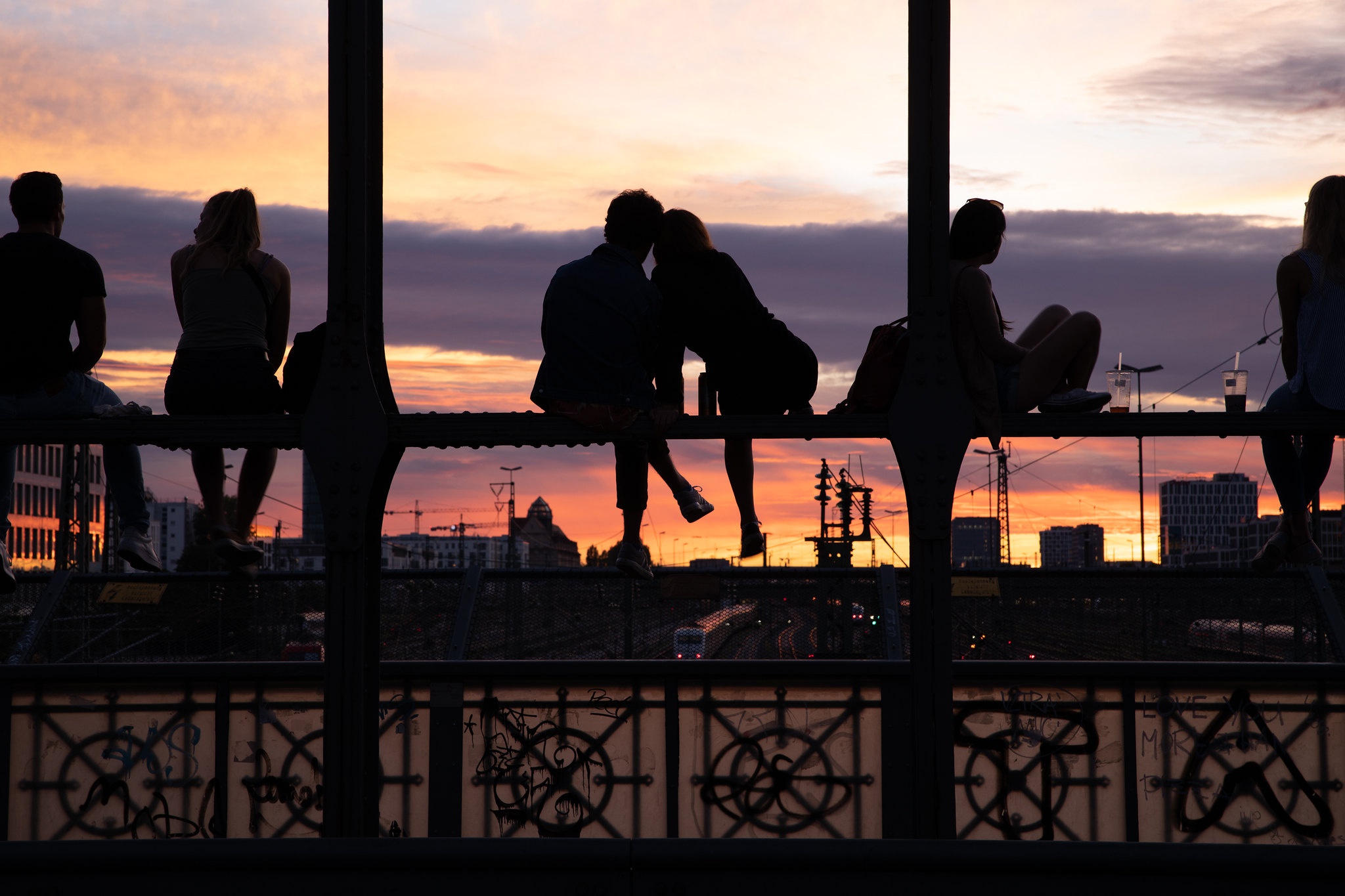 Download Silhouette Evening Mood City Bridge Photography People HD ...
