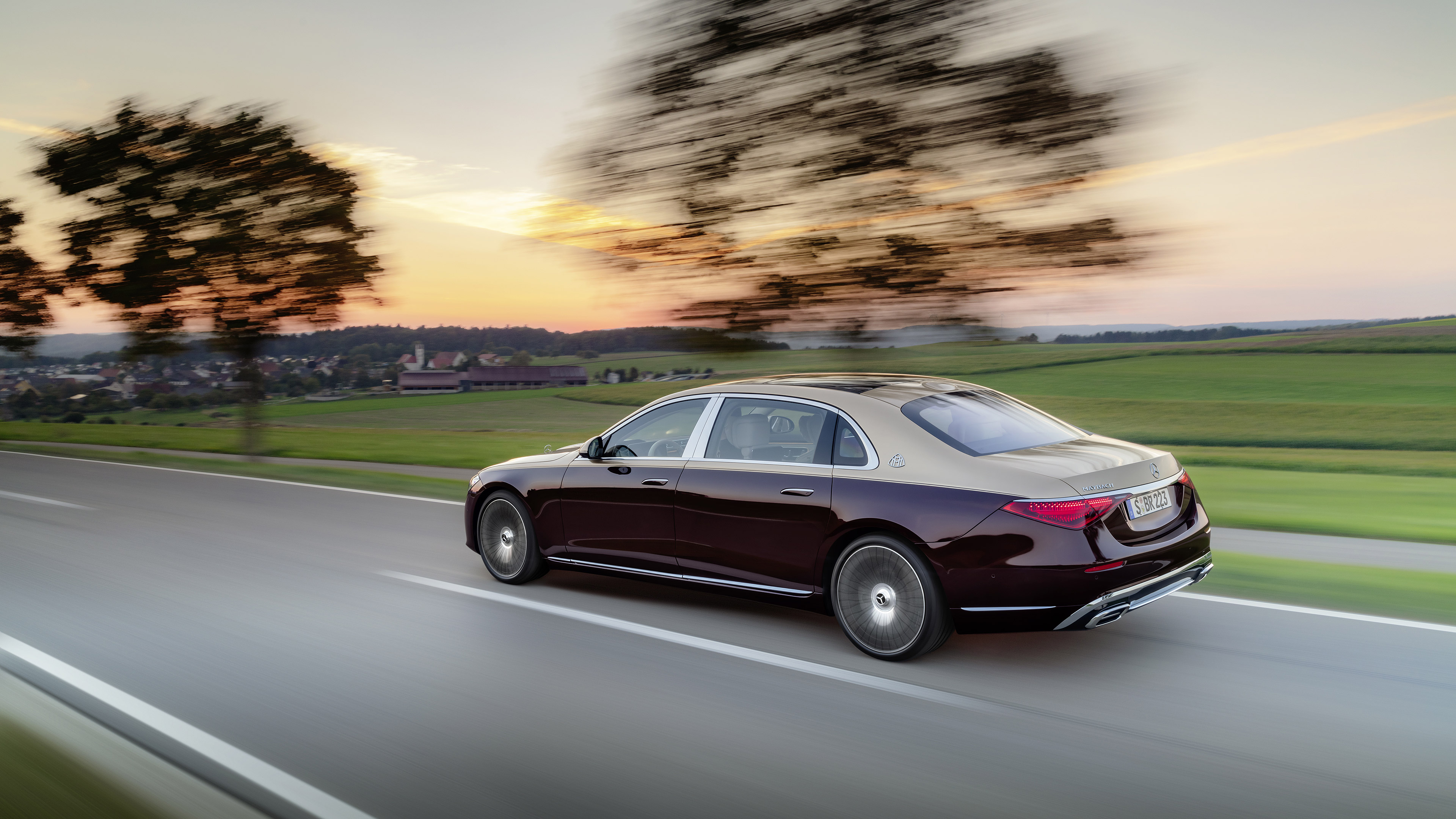 Wallpapers Of Maybach Mercedes Maybach Added A New Photo.