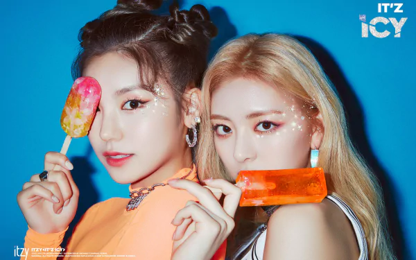 [10+] ITZY Wallpapers