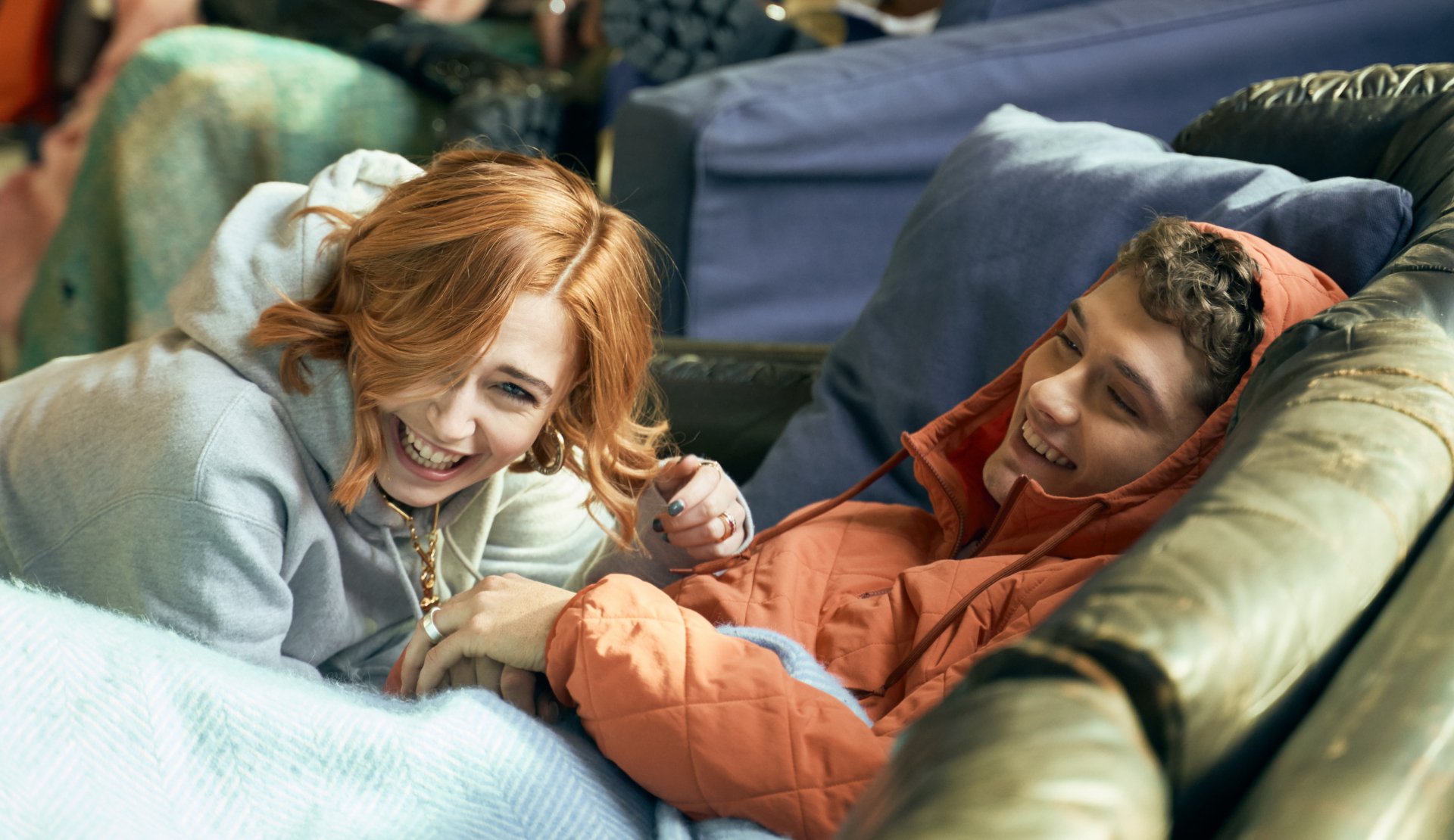 Download Raff Law Sophie Simnett Movie Twist 4k Ultra HD Wallpaper