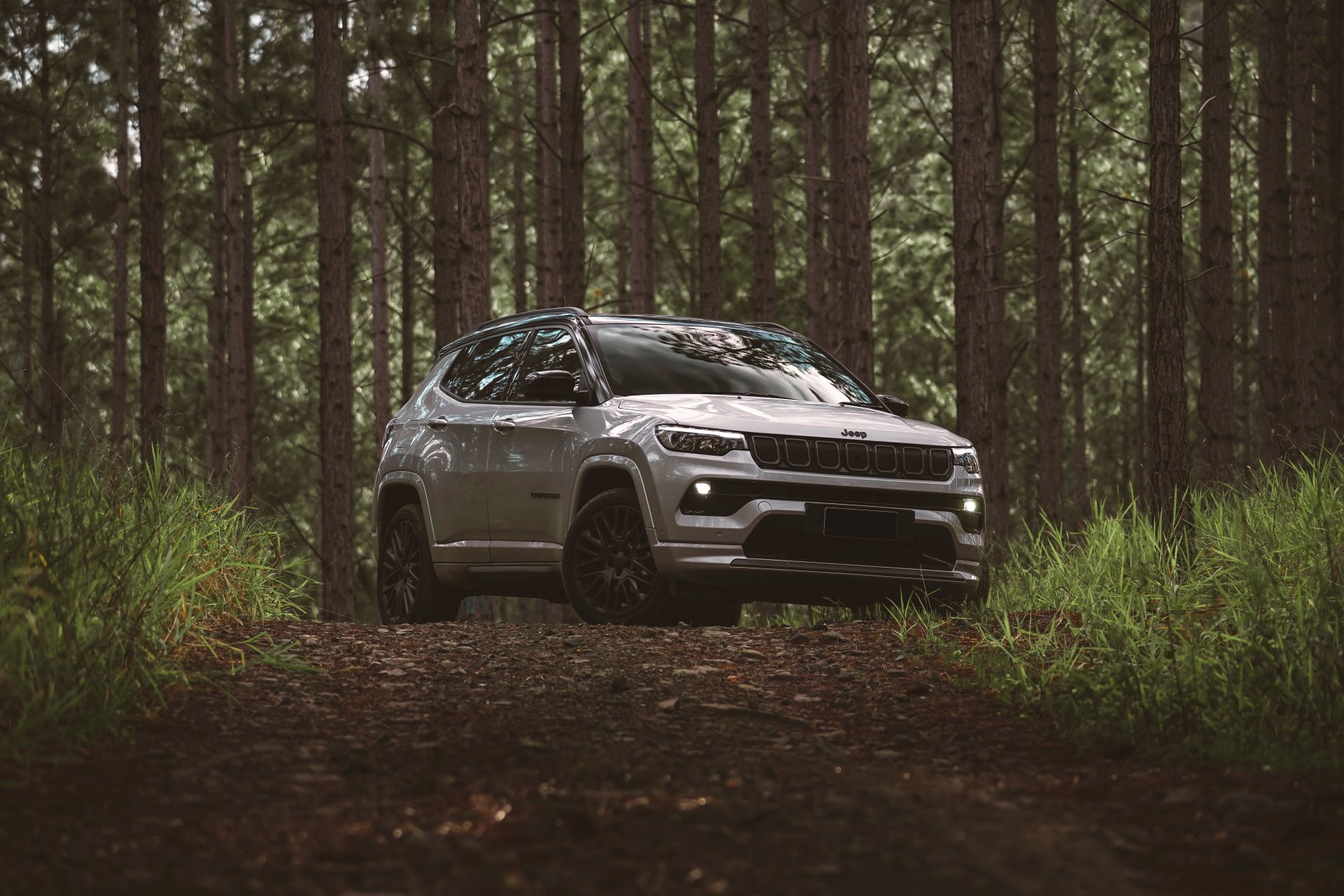 Download SUV Vehicle Jeep Compass 4k Ultra HD Wallpaper