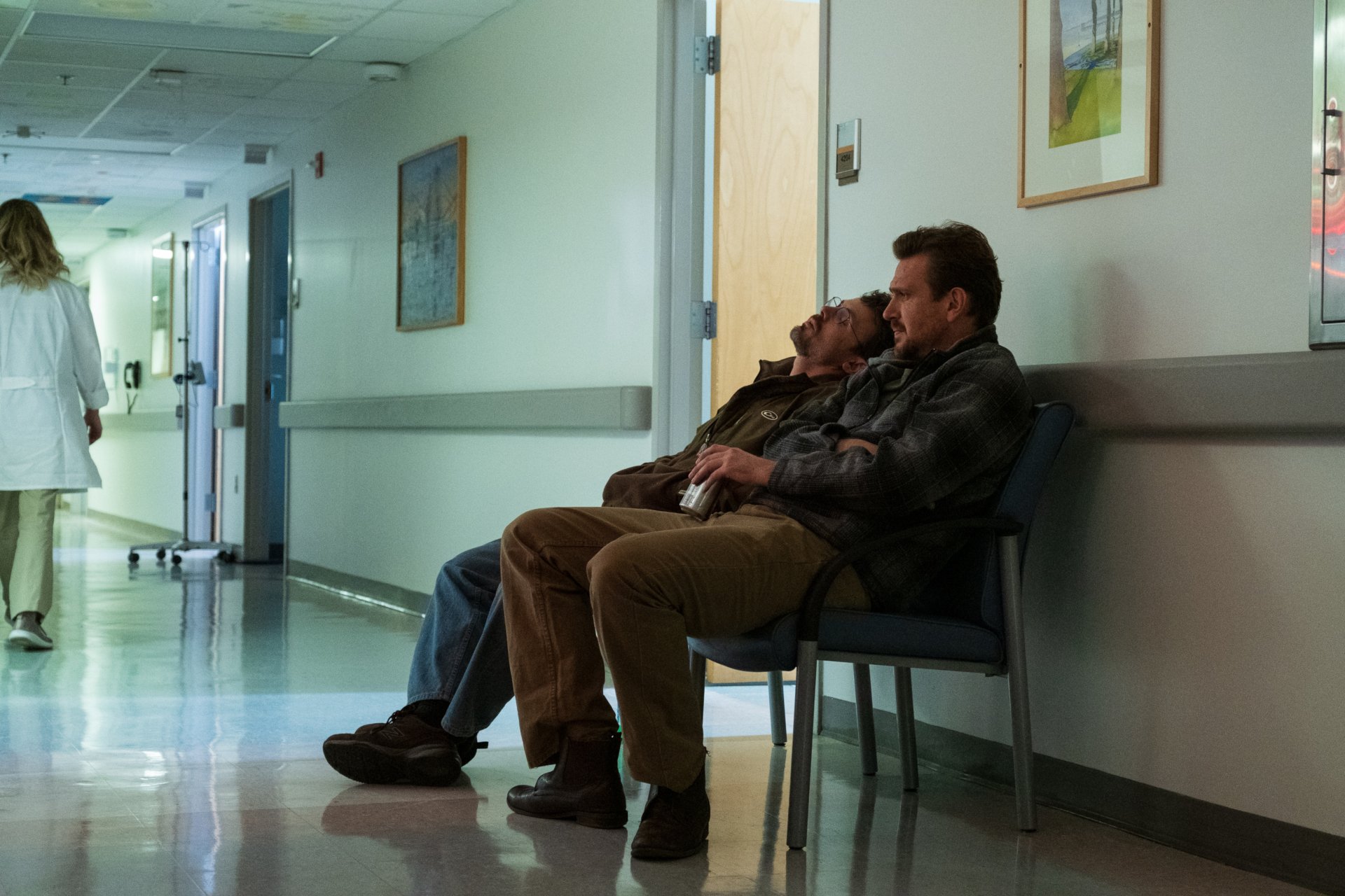 Download Jason Segel Casey Affleck Movie Our Friend HD Wallpaper