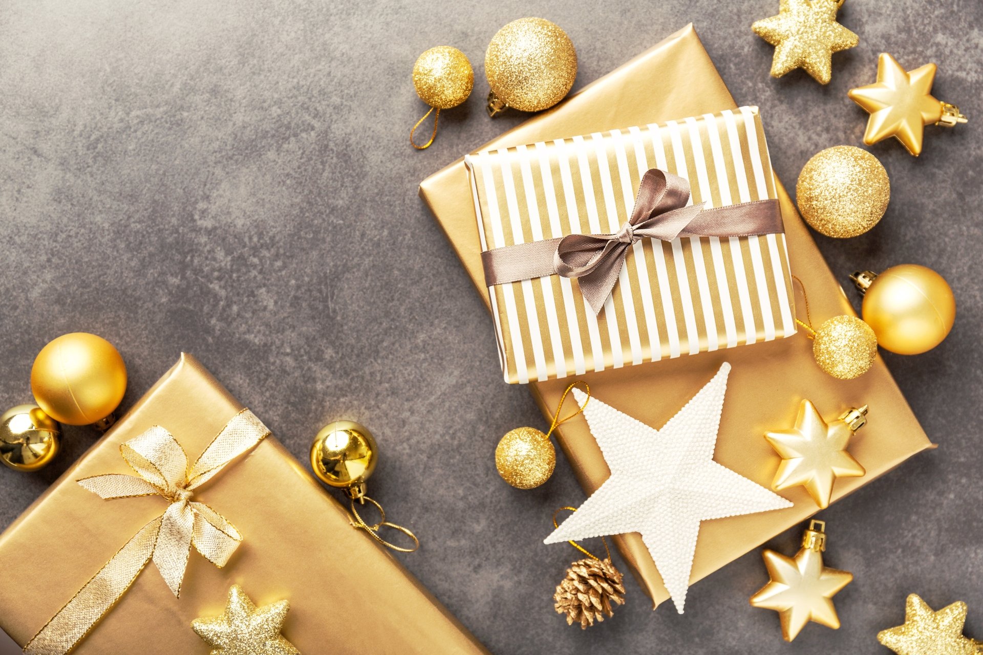 Download Christmas Ornaments Misc Gift 4k Ultra HD Wallpaper ...