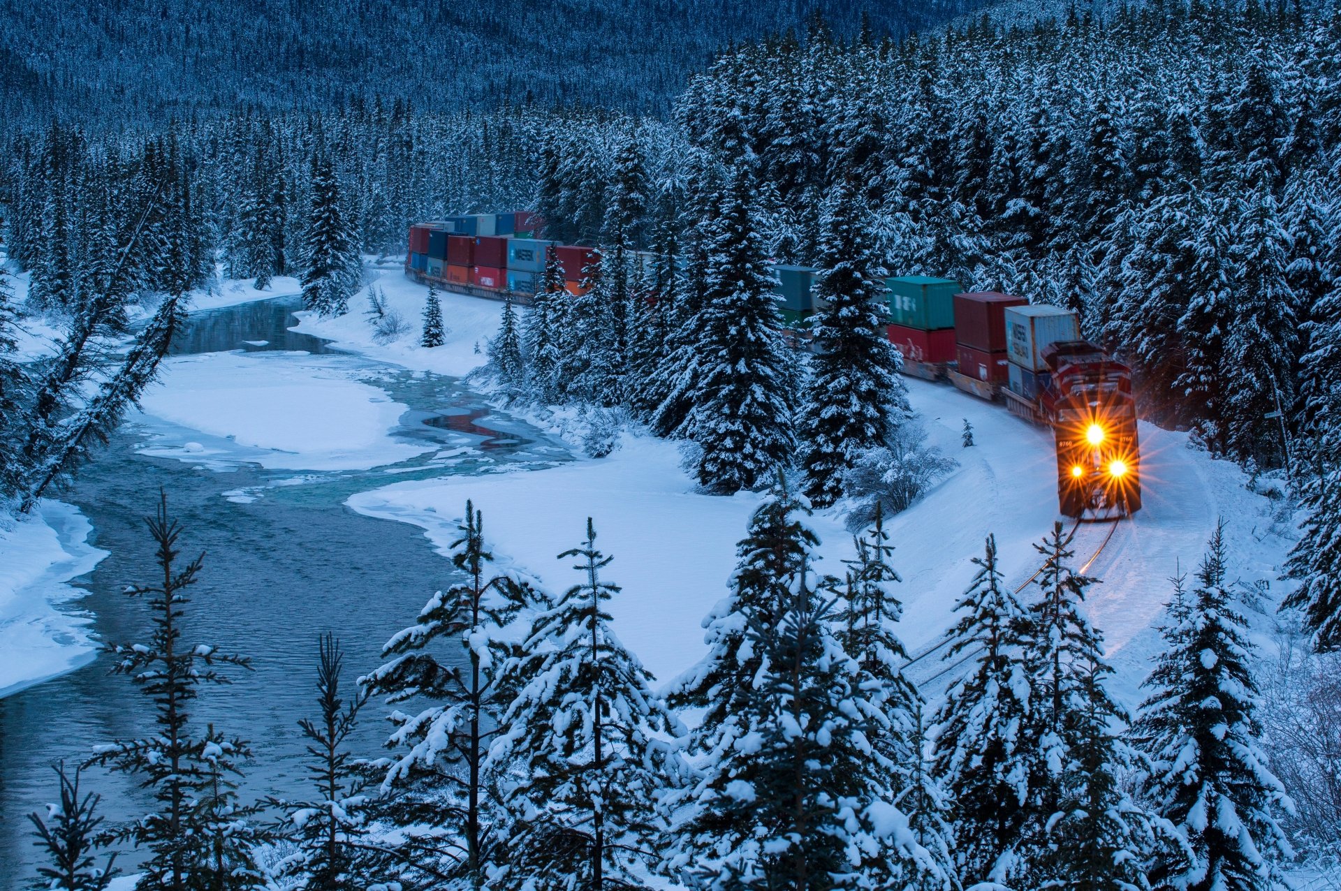 Banff Winter Express: Stunning 4K Train Journey through Canada's Snowy ...