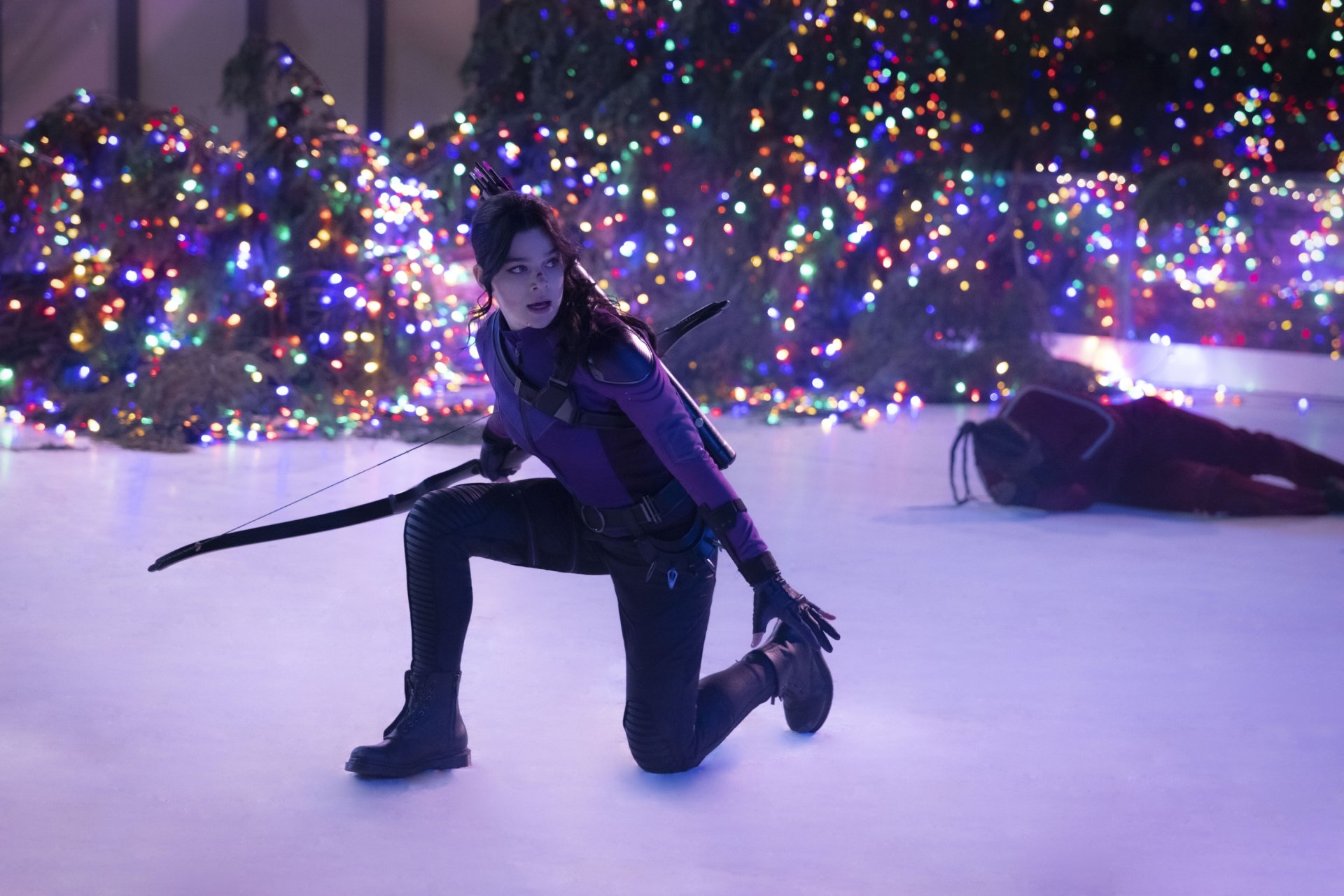 Hawkeye HD Wallpaper: Hailee Steinfeld as Kate Bishop in Action-Packed ...