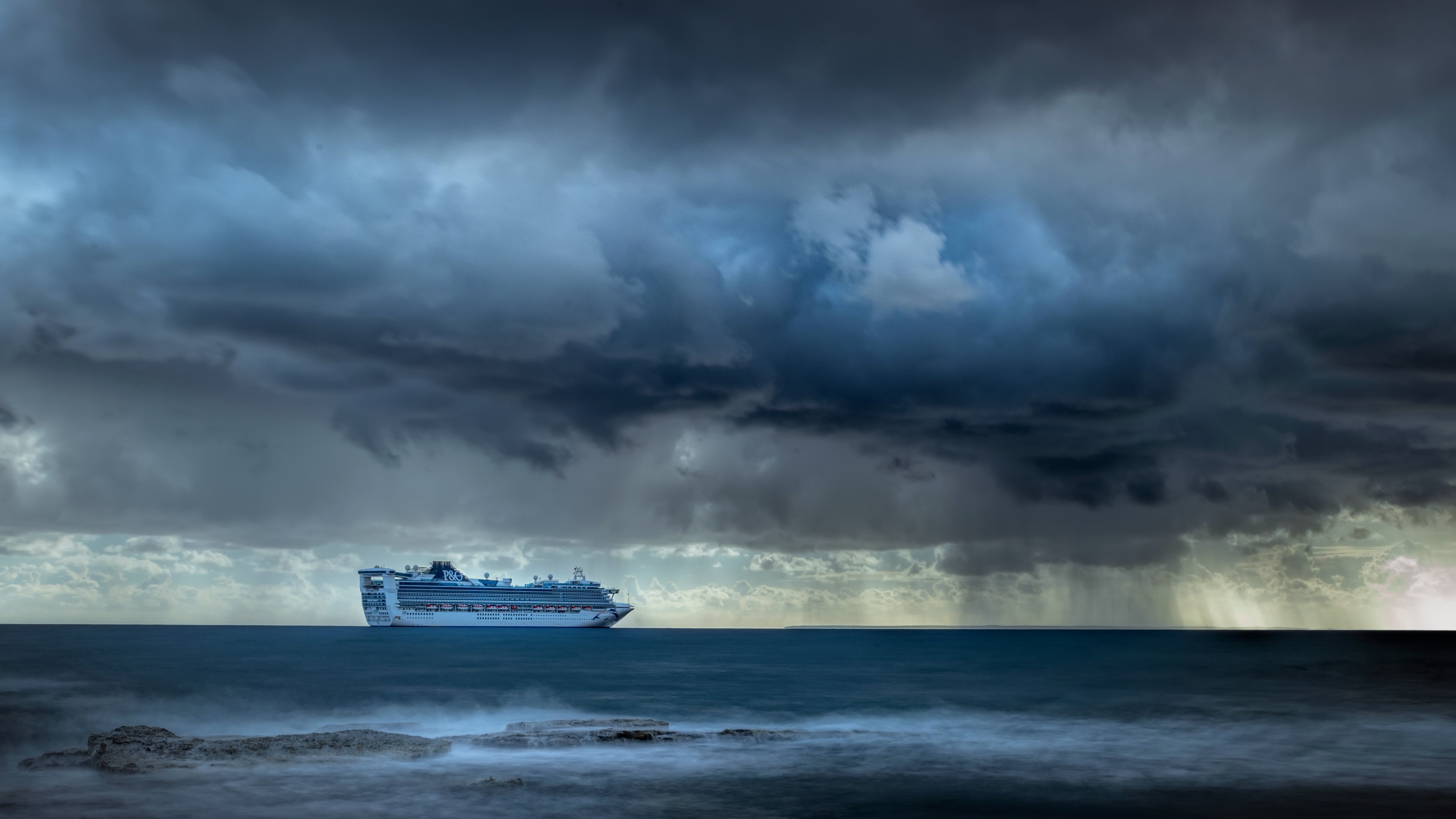 Download Cloud Vehicle Cruise Ship 4k Ultra HD Wallpaper