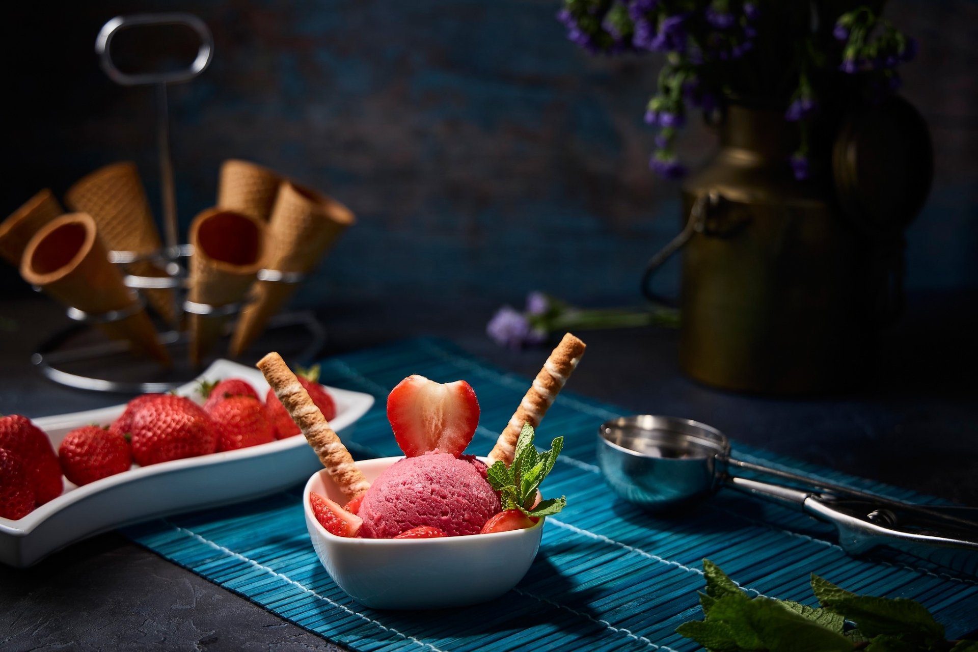 Download Food Ice Cream HD Wallpaper | 2047x1365 | Wallpaper Abyss
