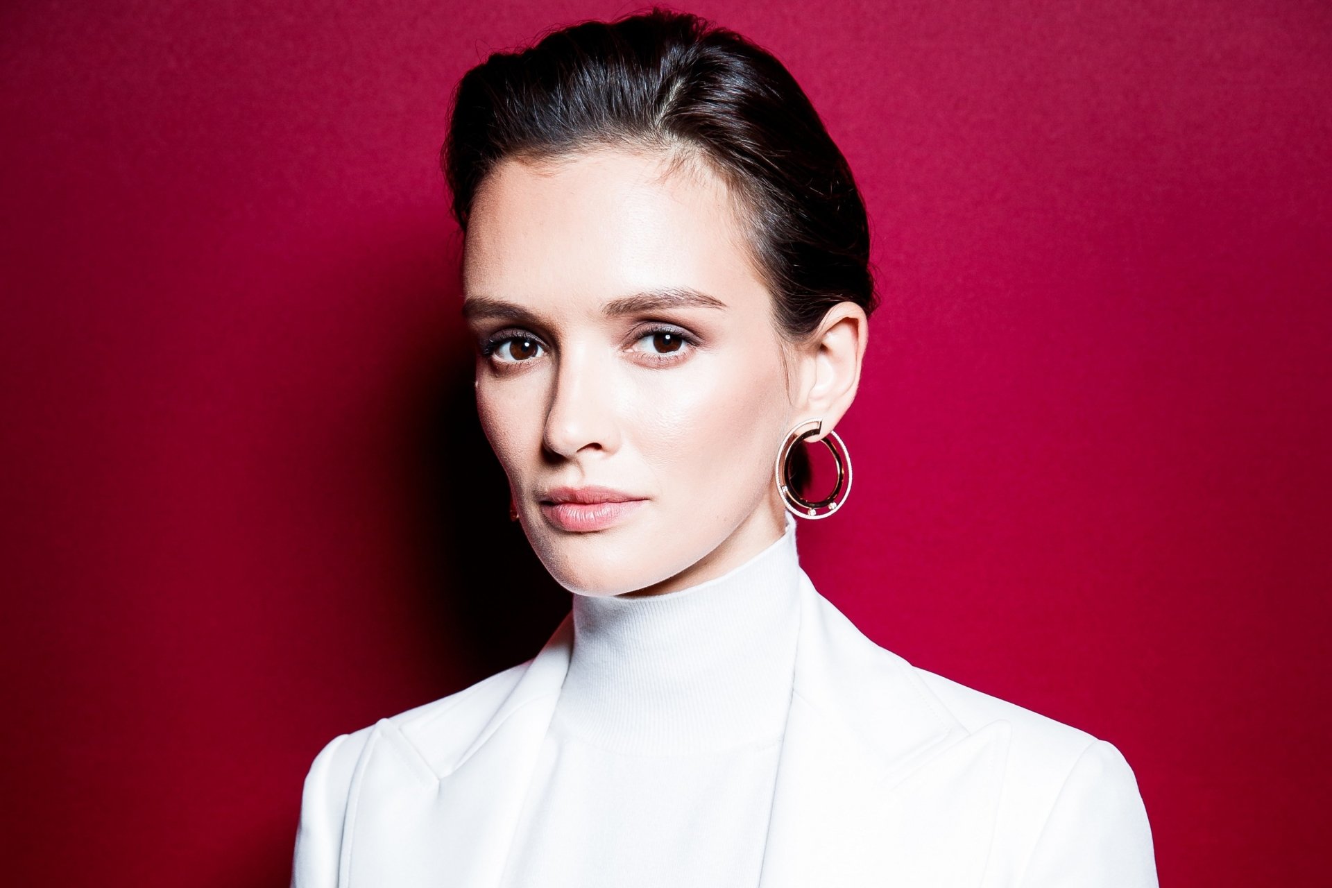 Download Woman Paulina Andreeva HD Wallpaper