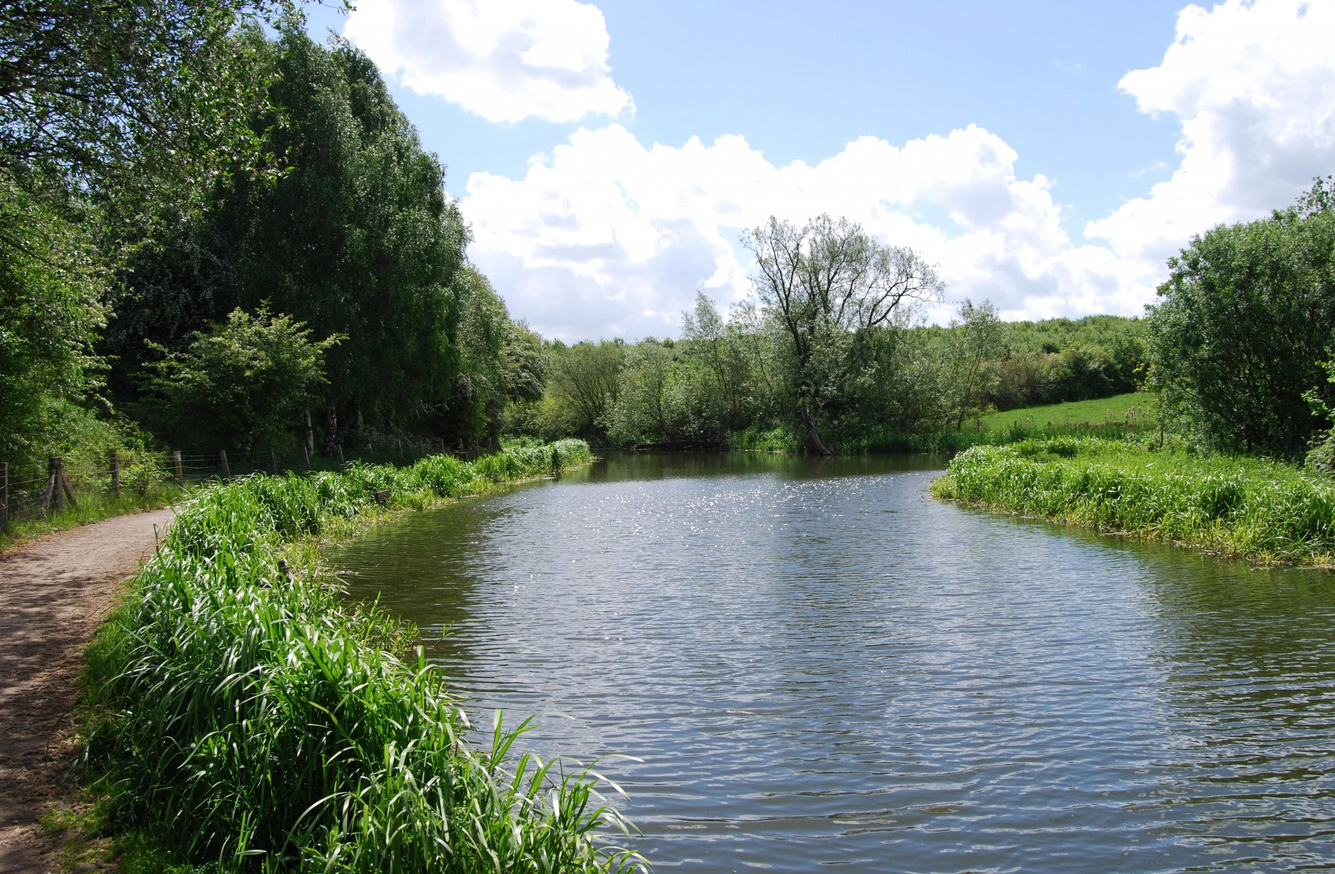Download Nature River 4k Ultra HD Wallpaper | 3861x2527 | Wallpaper Abyss