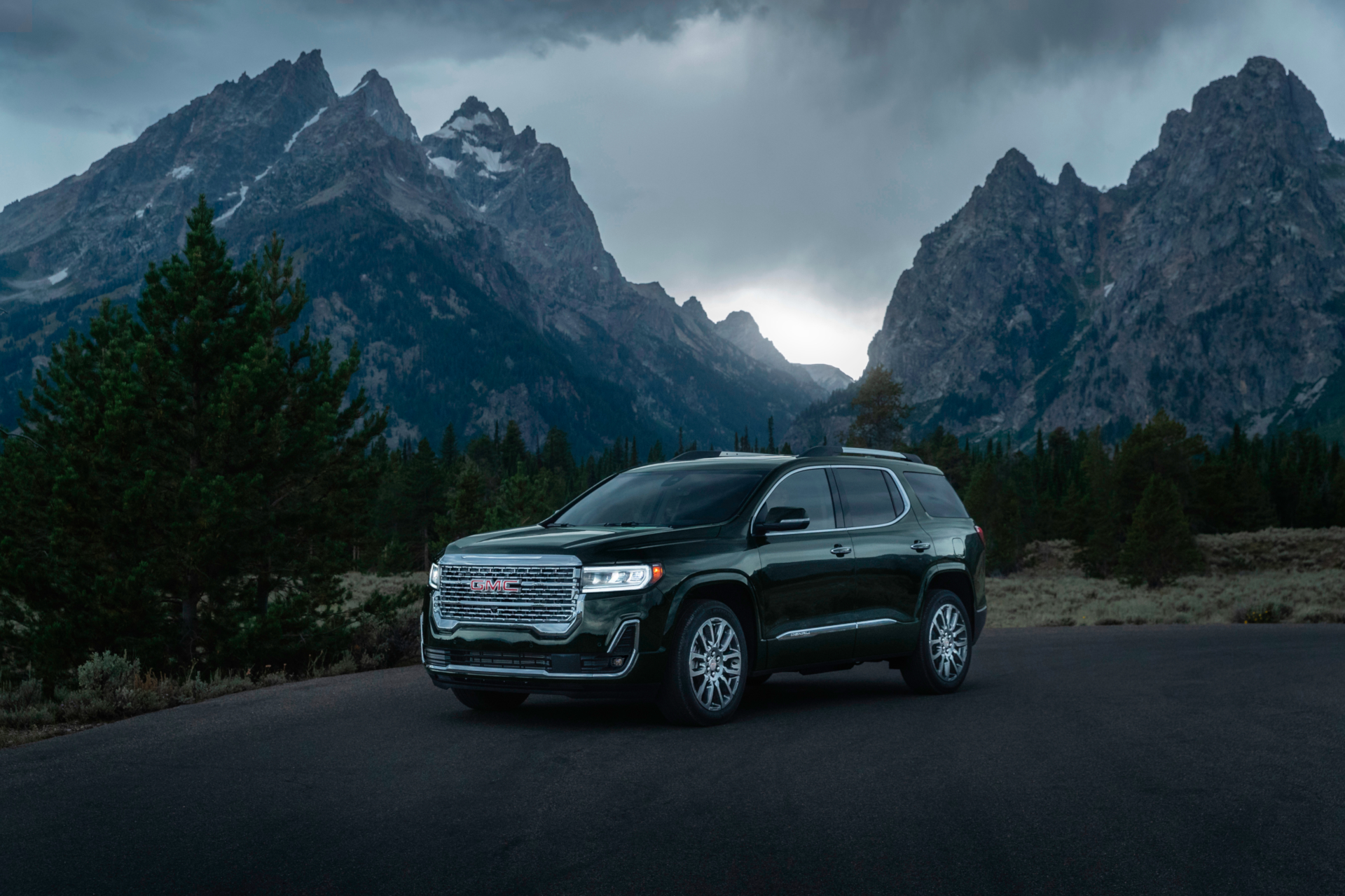 GMC Acadia Denali HD Wallpaper