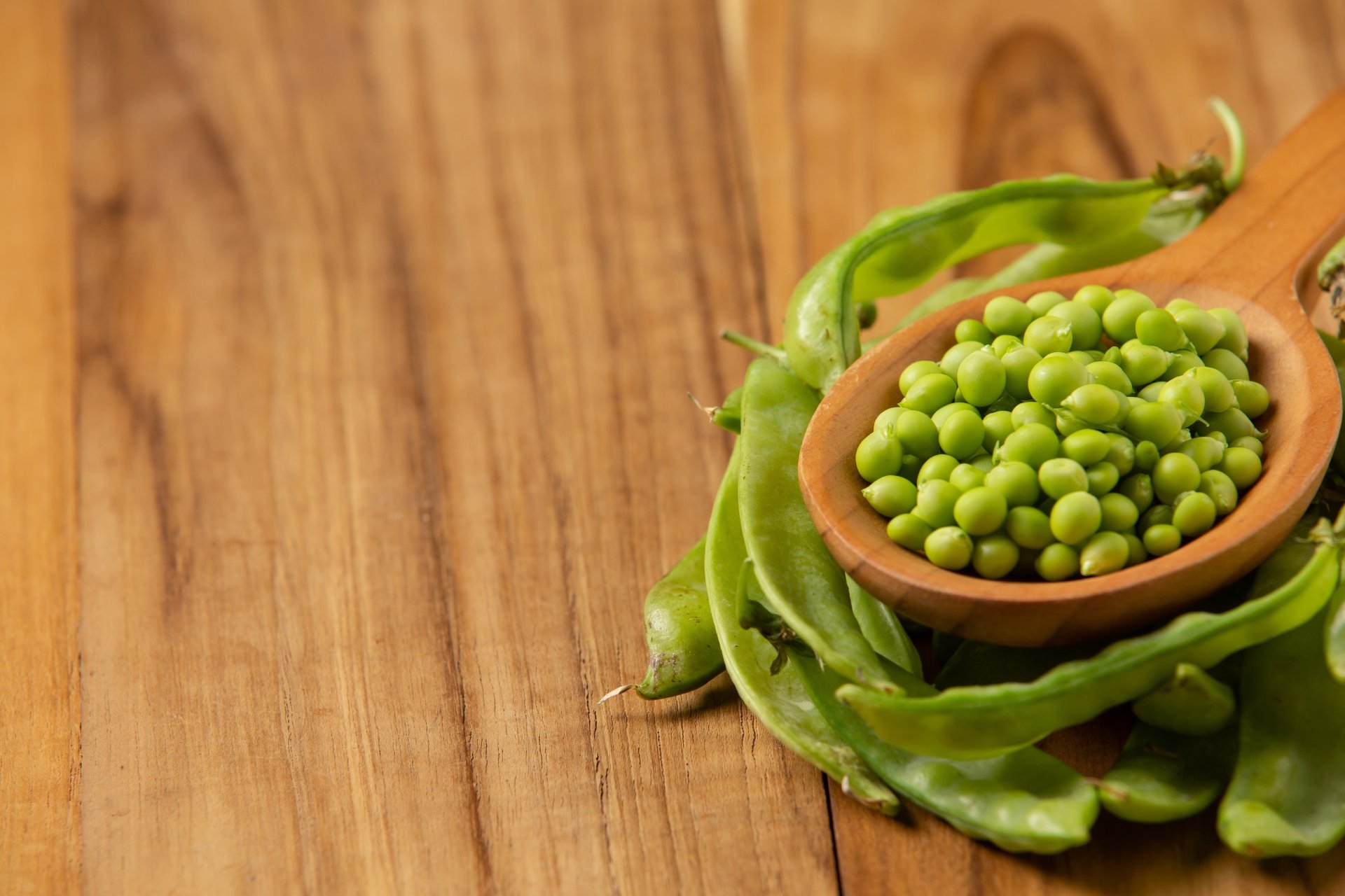 Download Food Pea 4k Ultra HD Wallpaper