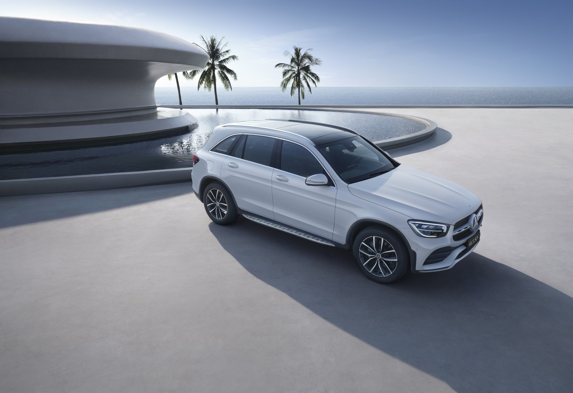 Download Vehicle Mercedes-Benz GLC-Class 4k Ultra HD Wallpaper