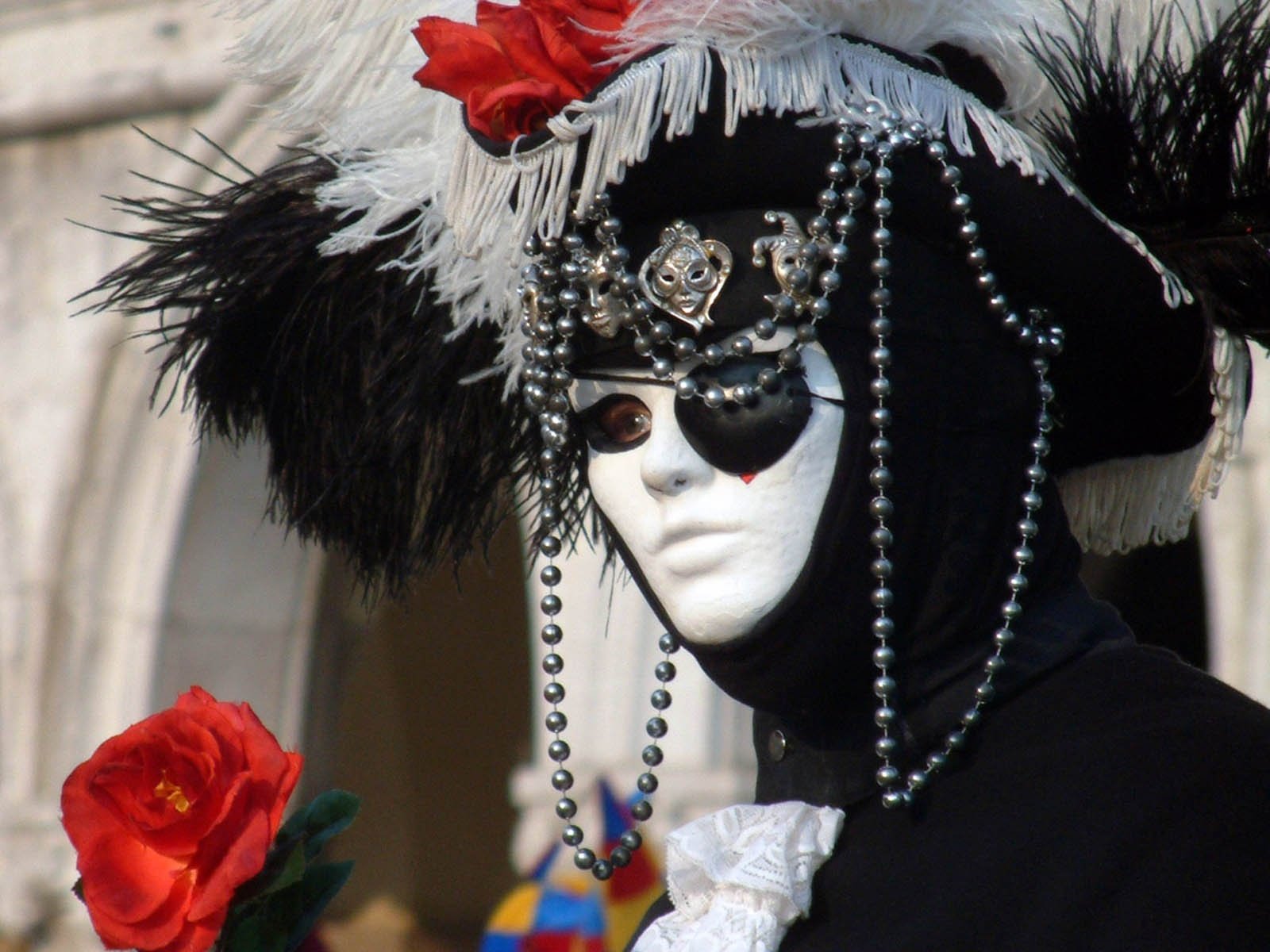 Download Photography Mask Wallpaper