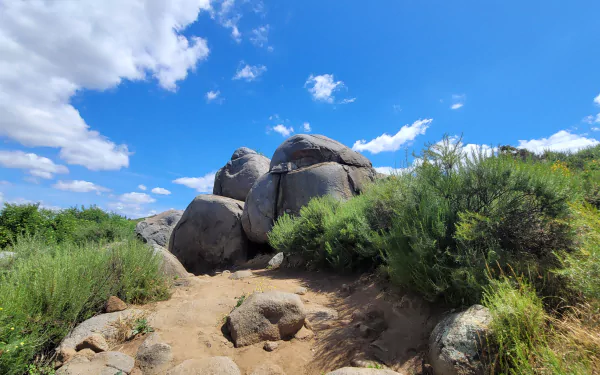 [10+] Hiking 4k Wallpapers