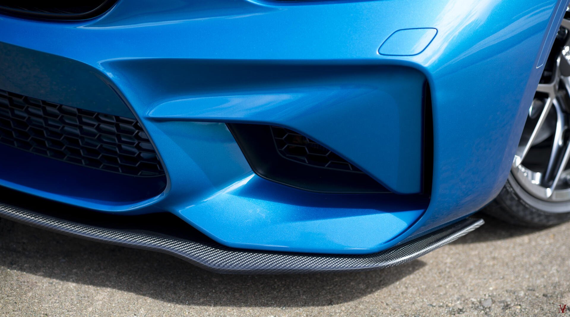 Download Car BMW Front Bumper HD Wallpaper