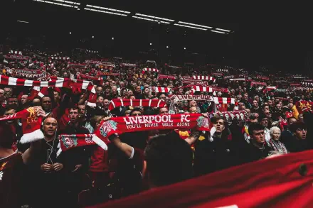 Liverpool F.C. - Desktop Wallpapers, Phone Wallpaper, PFP, Gifs, and More!