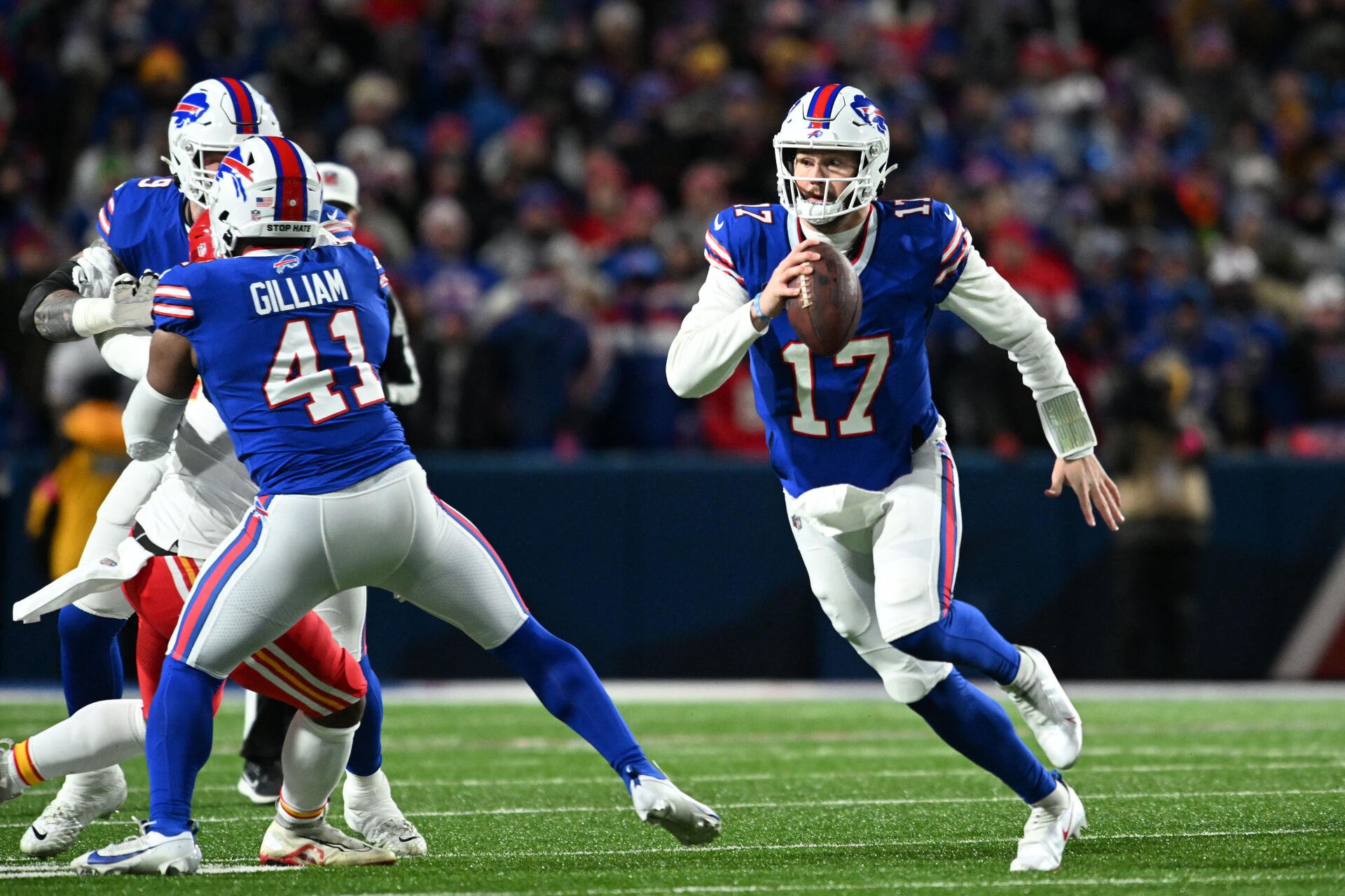 Josh Allen in Action – 4K Ultra HD Buffalo Bills Football Wallpaper