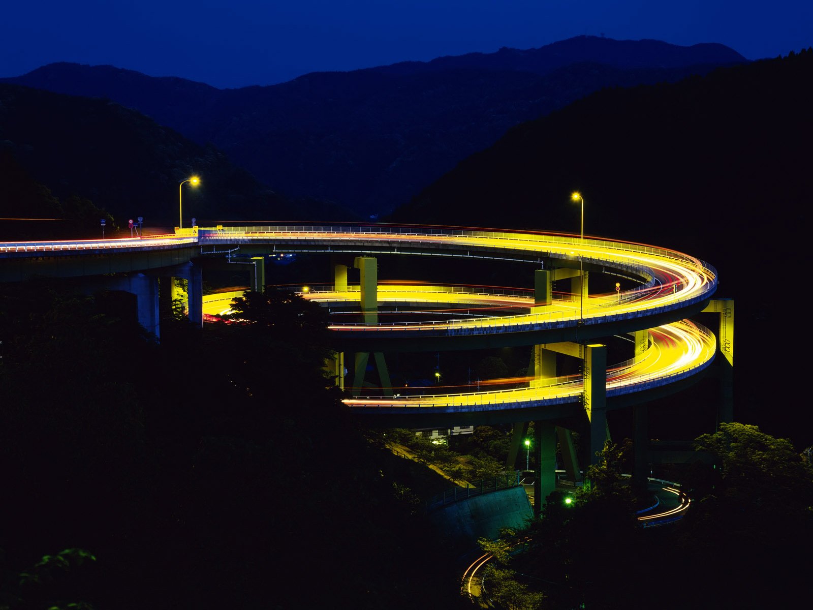 Night Lights: The Man-Made Spiral Road in HD