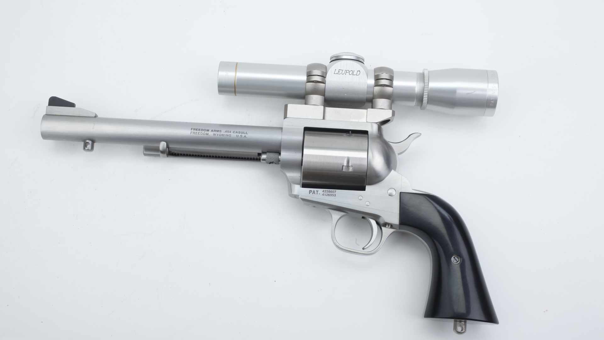 Download Man Made Freedom Arms 454 Casull Revolver HD Wallpaper