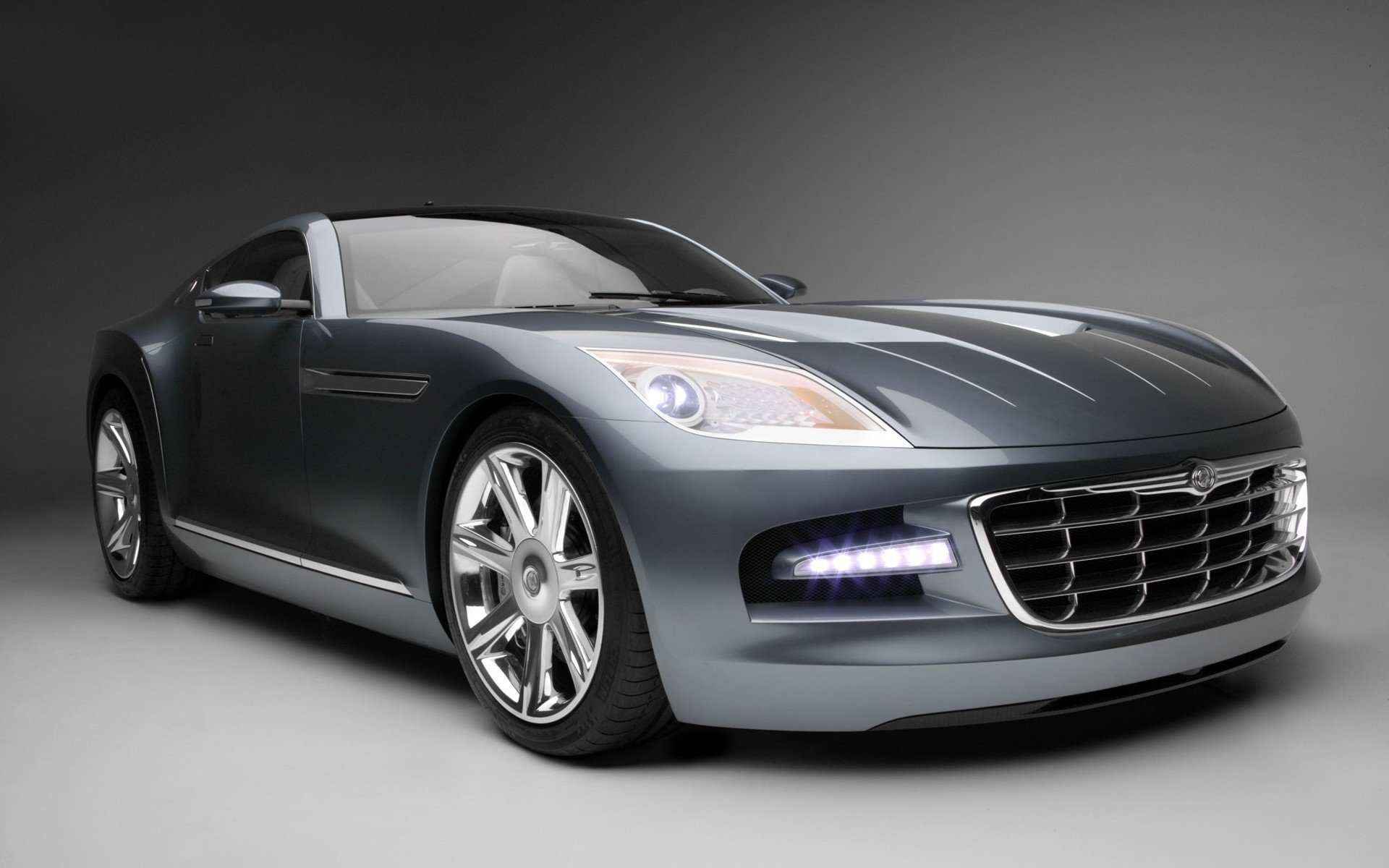 Chrysler Elegance: HD Vehicle Wallpaper Showcase