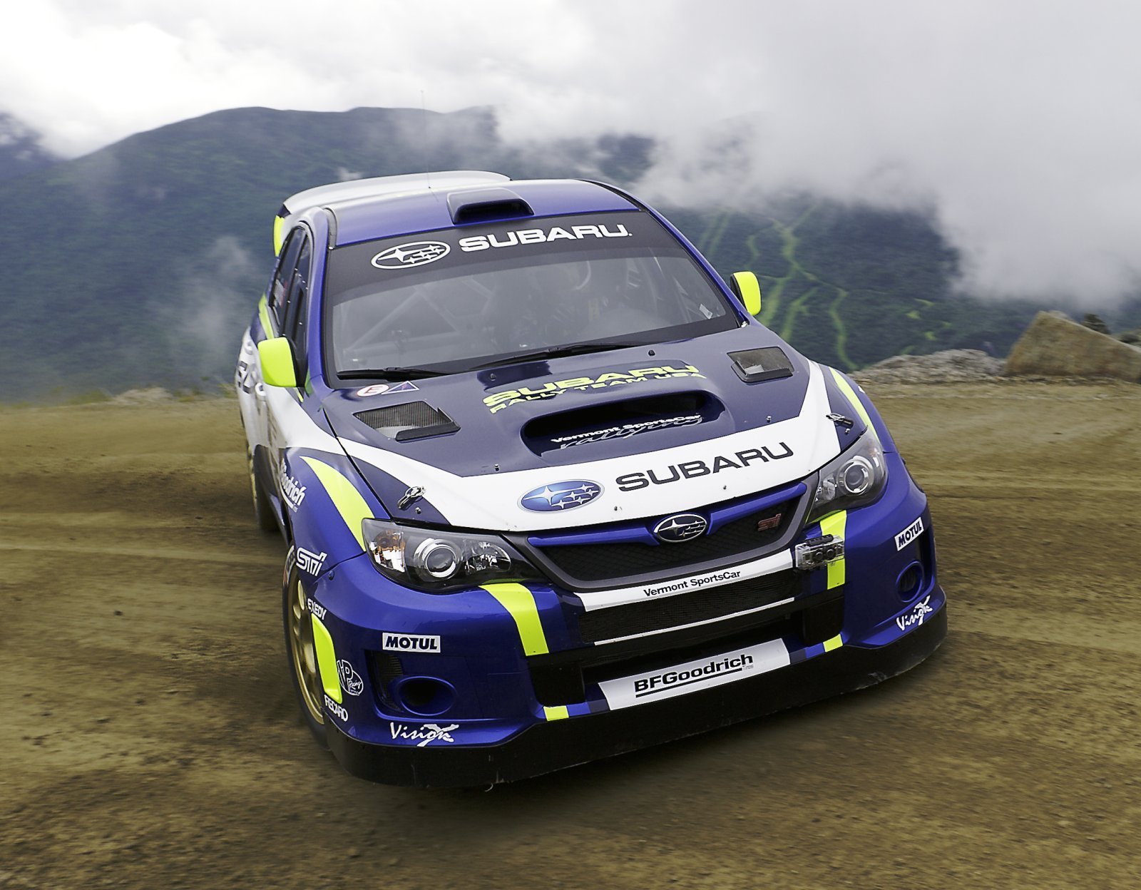 Download Vehicle Subaru Wallpaper