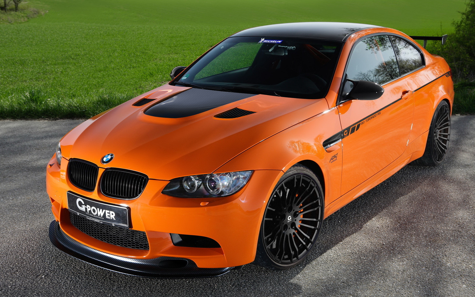 Download Vehicle BMW HD Wallpaper