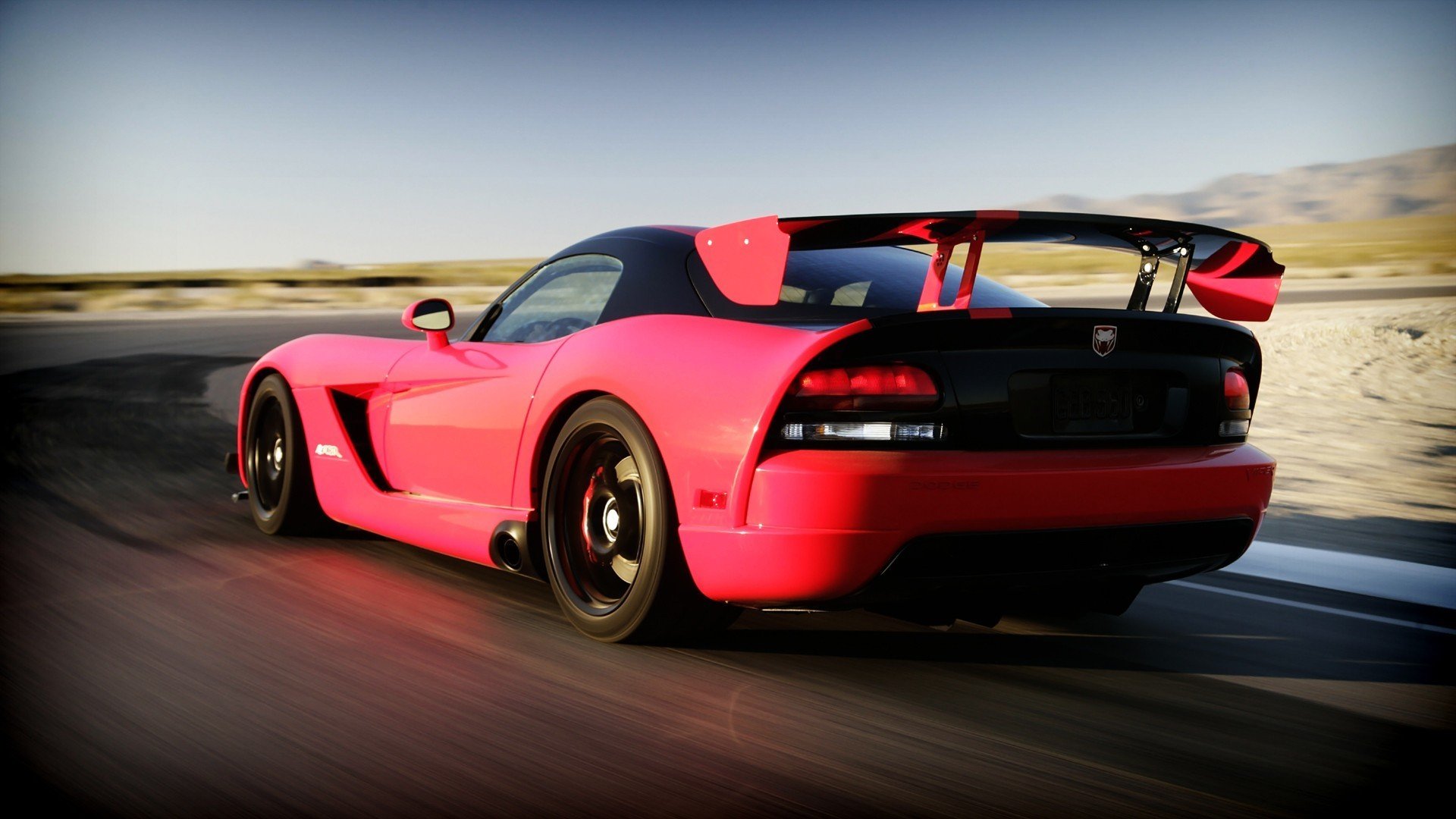 Download Vehicle Dodge SRT Viper GTS HD Wallpaper