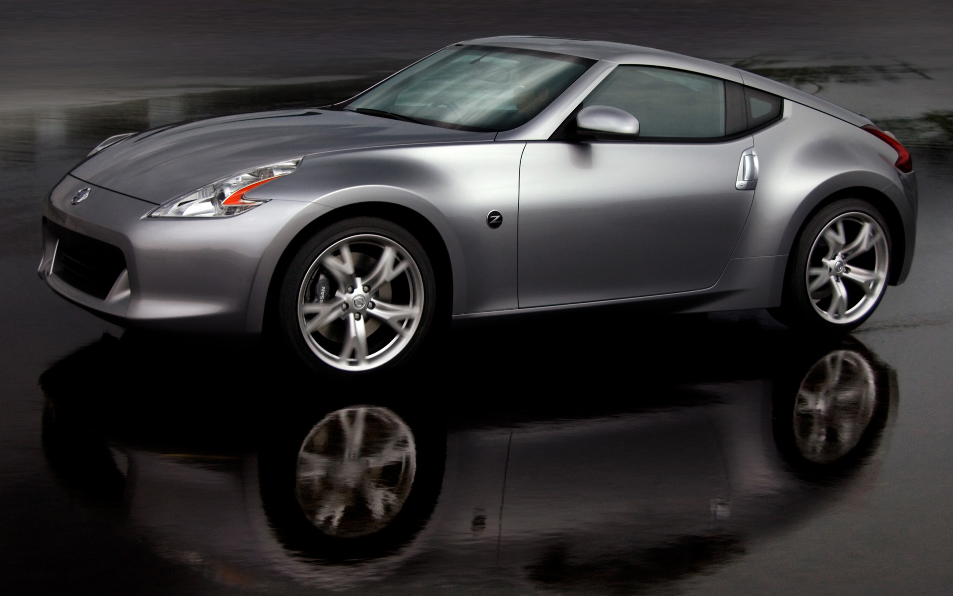 Download Vehicle Nissan HD Wallpaper