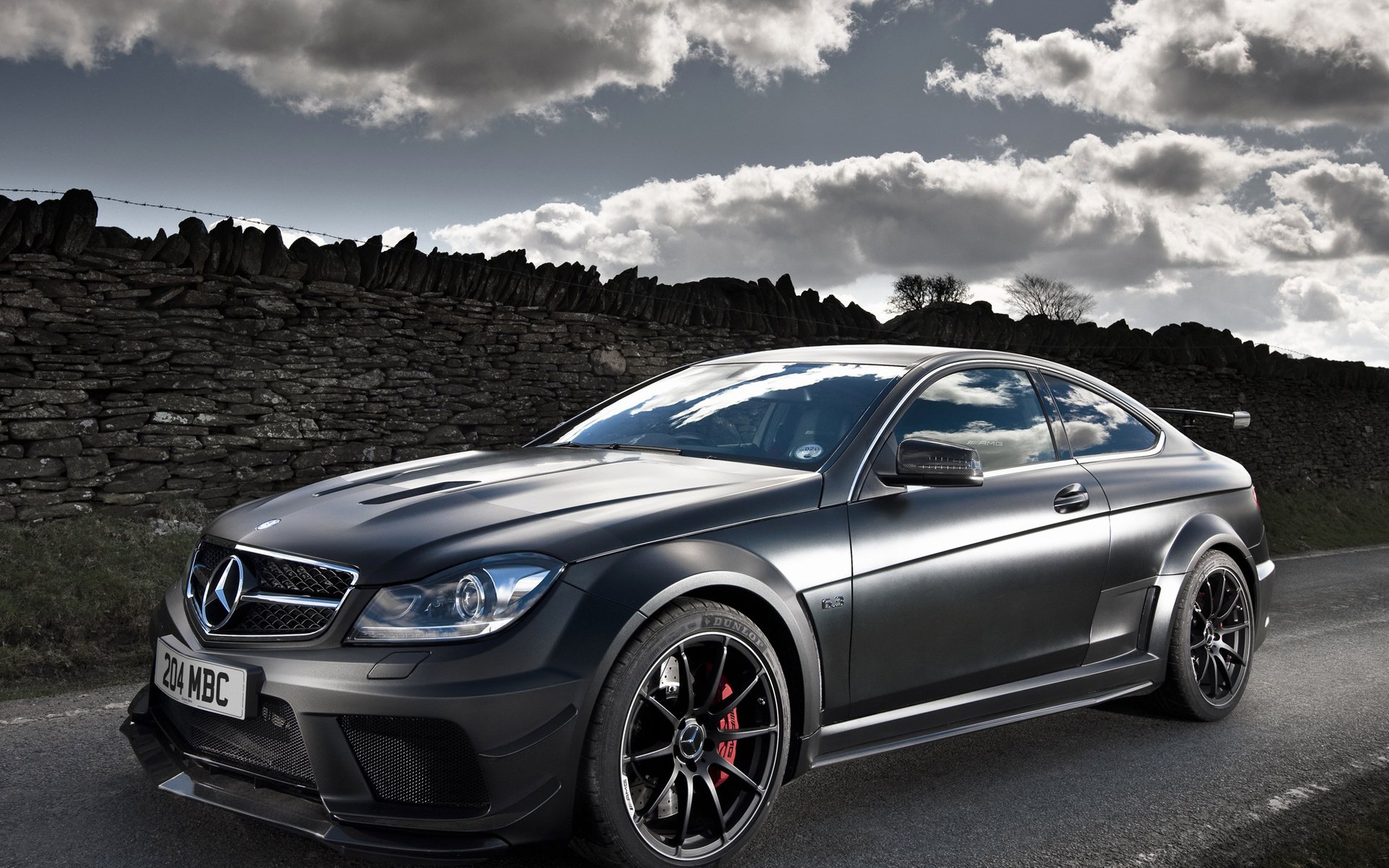Download Vehicle Mercedes HD Wallpaper