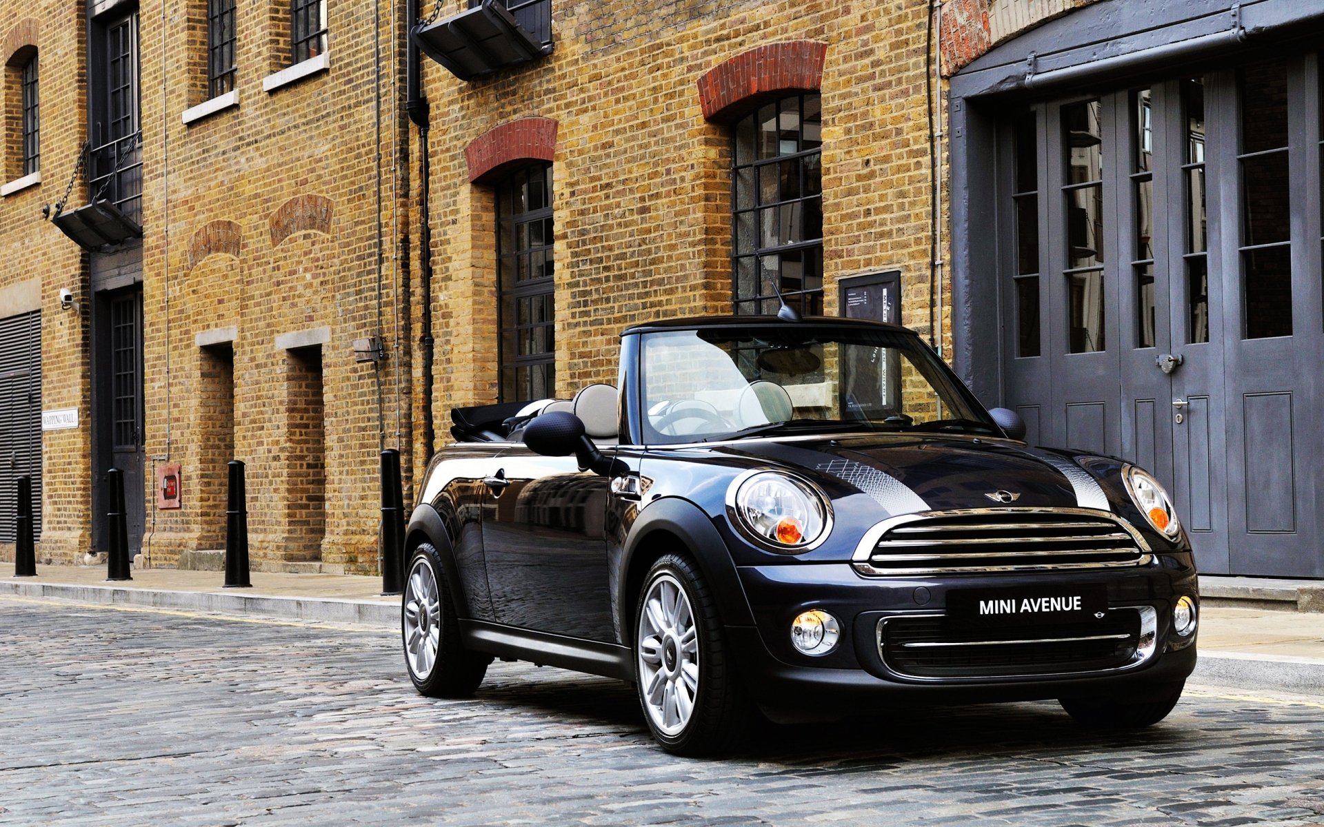 Download Vehicle Mini Cooper HD Wallpaper