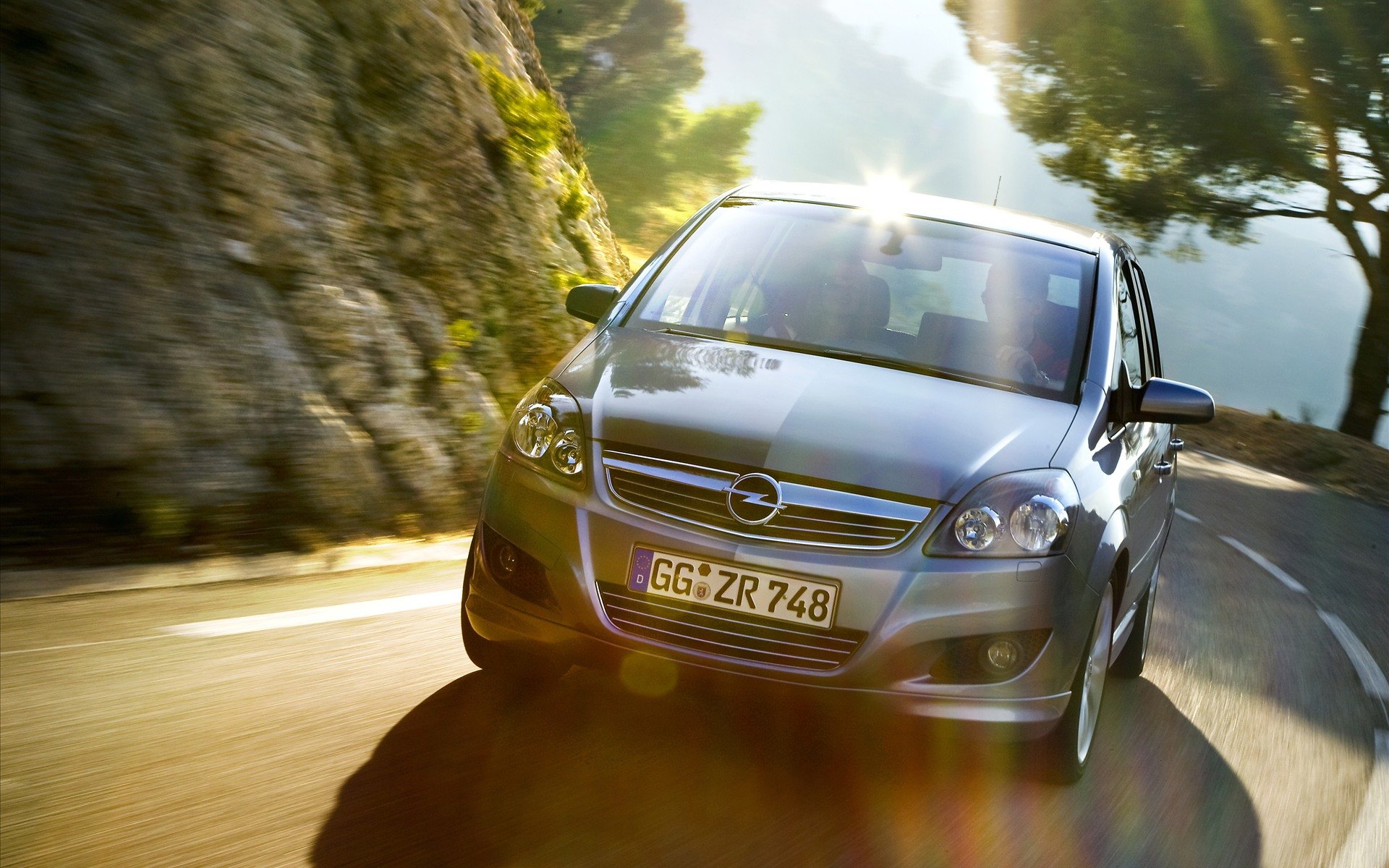 Download Vehicle Opel HD Wallpaper