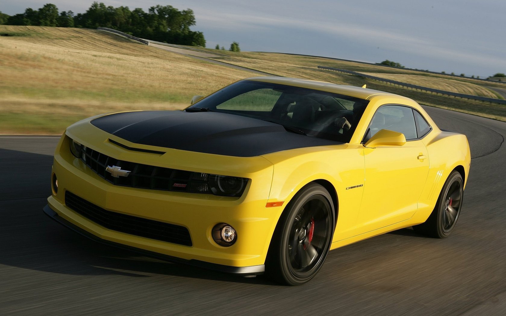 Download Vehicle Chevrolet Wallpaper
