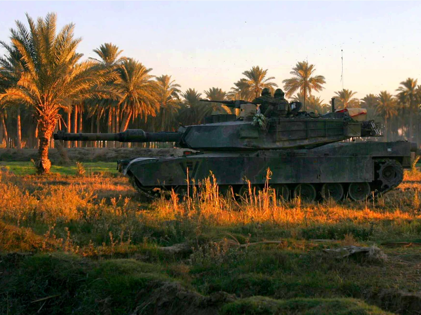 Download Military Tank Wallpaper