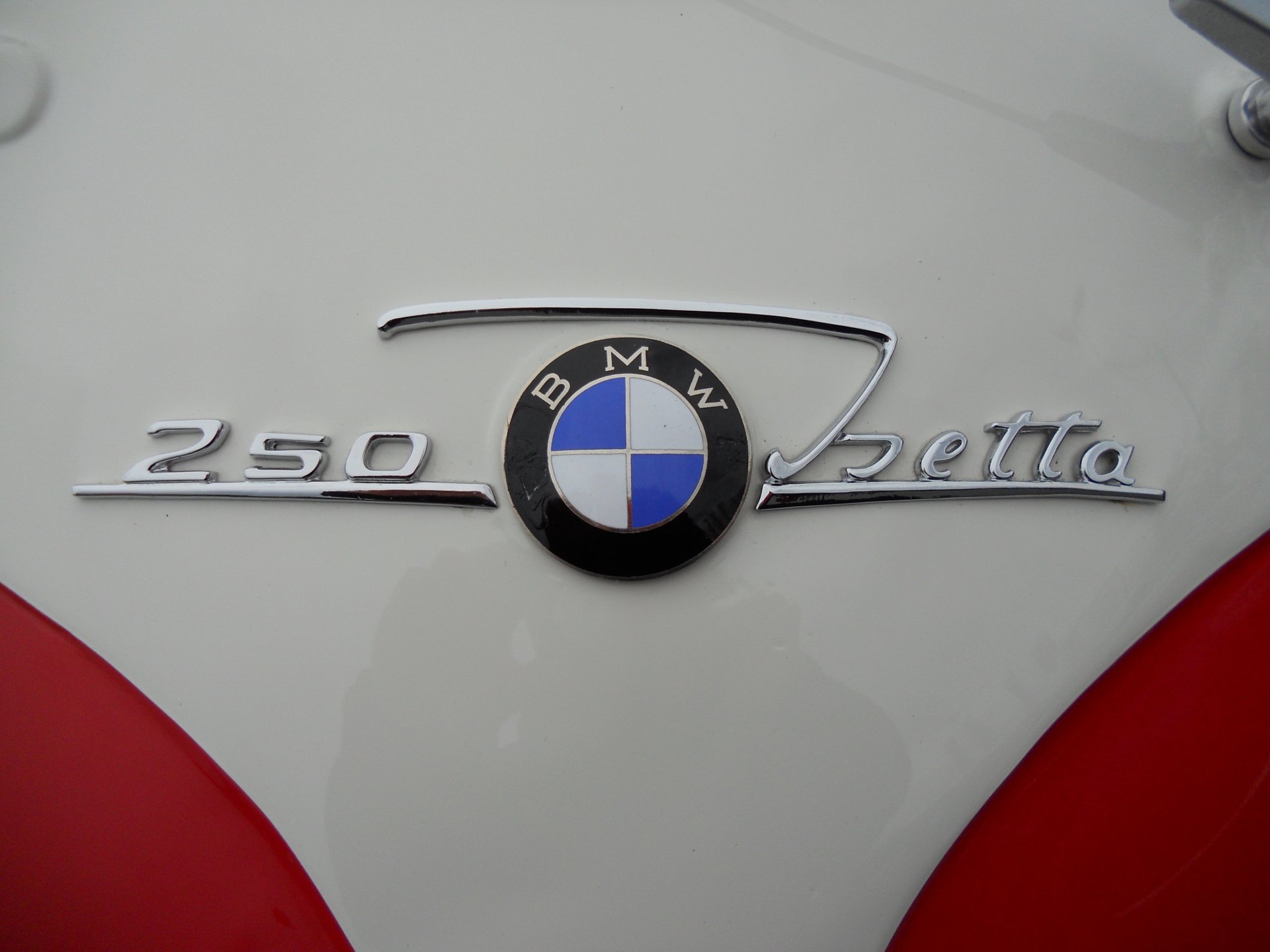 BMW Isetta 4k Wallpapers