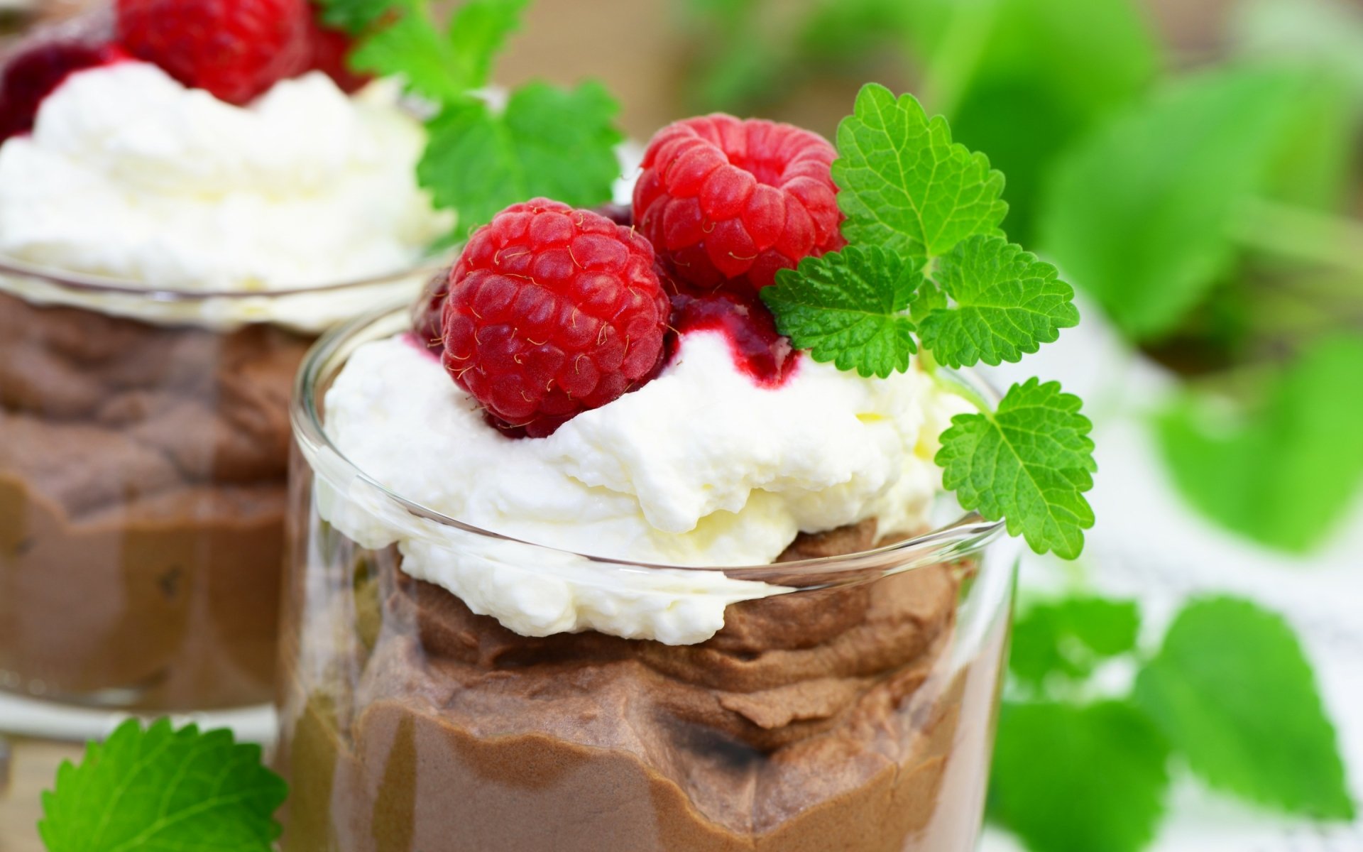 Decadent Chocolate Raspberry Dessert HD Wallpaper Delight | 2880x1800 ...