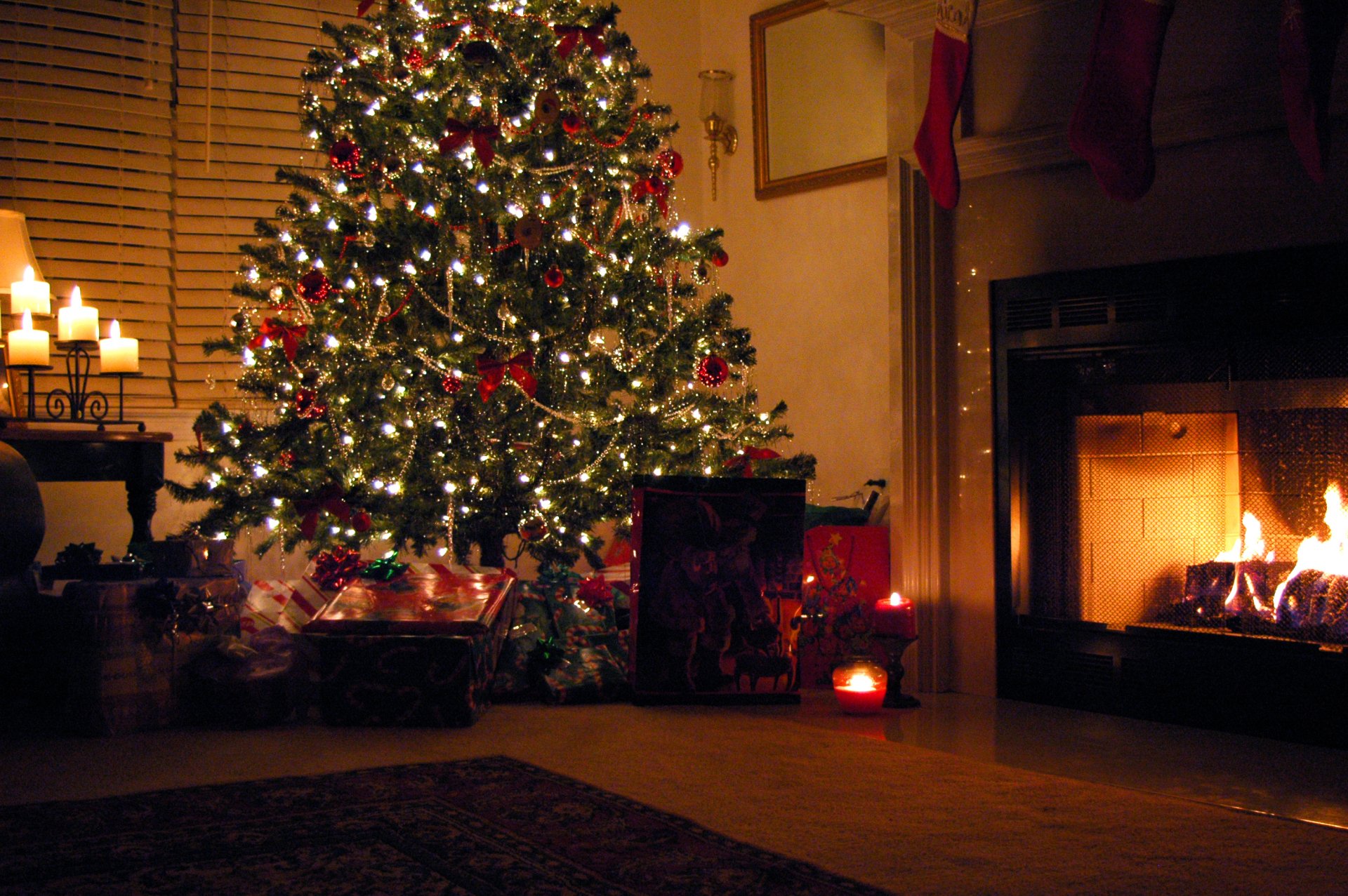 Cozy Christmas Eve: Gifts by the Fireplace and Sparkling Holiday Tree