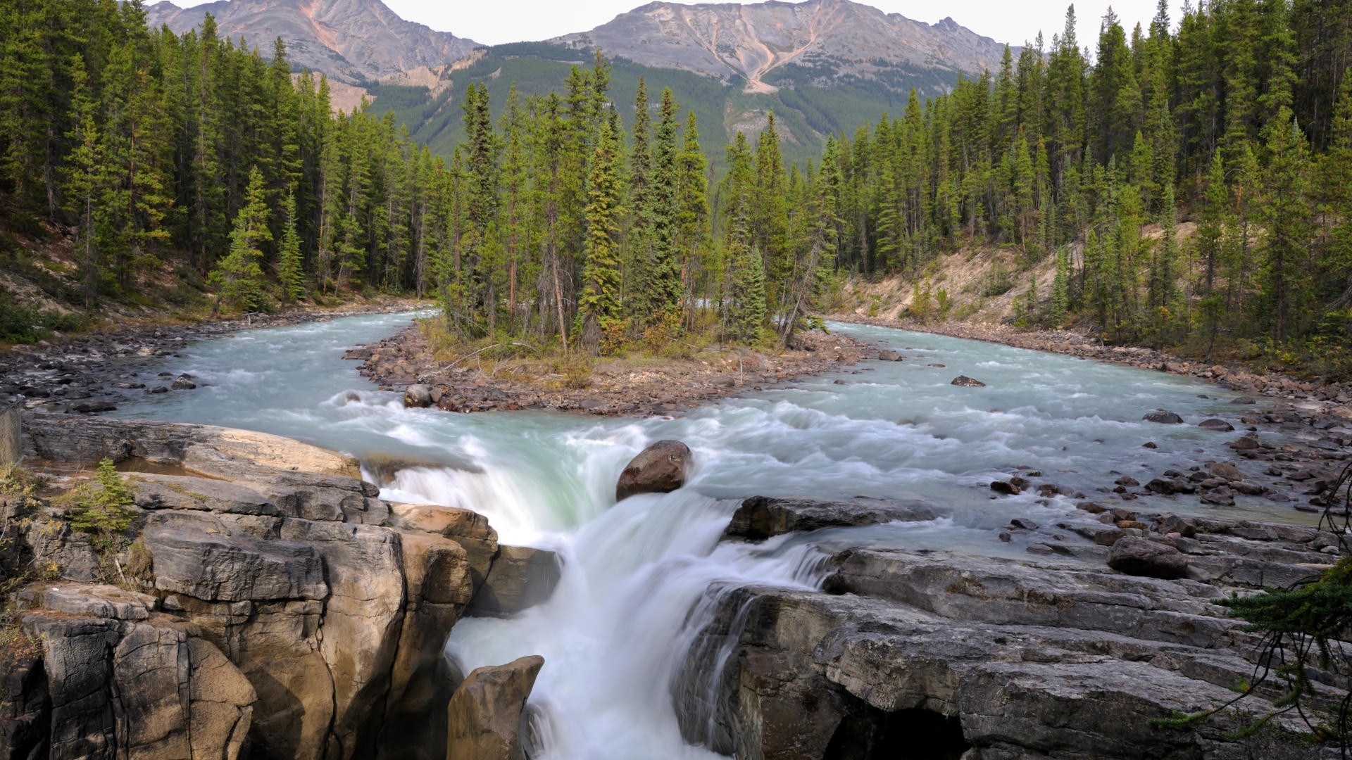 Download Nature River HD Wallpaper
