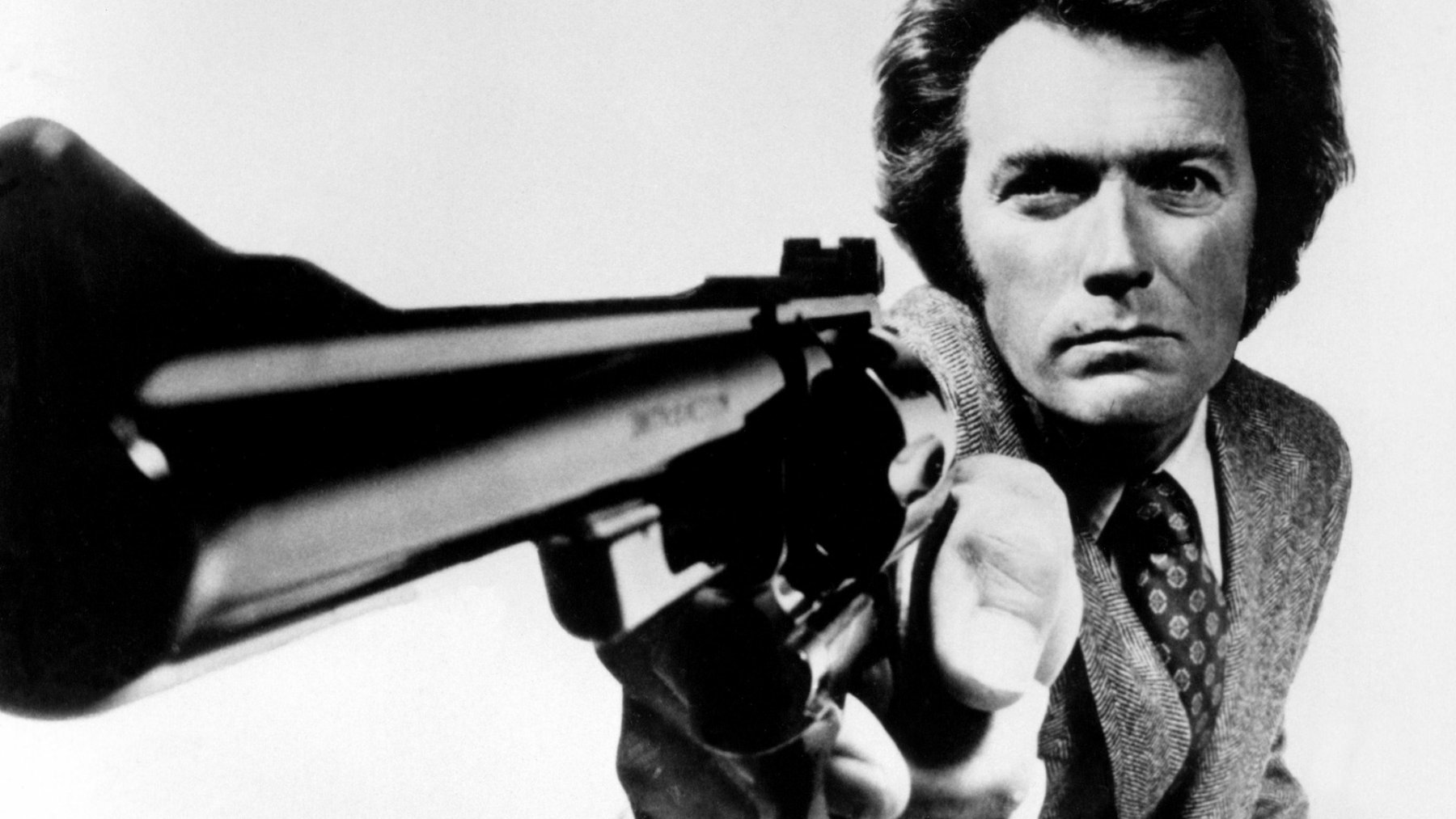 Harry Callahan in Magnum Force – Iconic Clint Eastwood HD Wallpaper