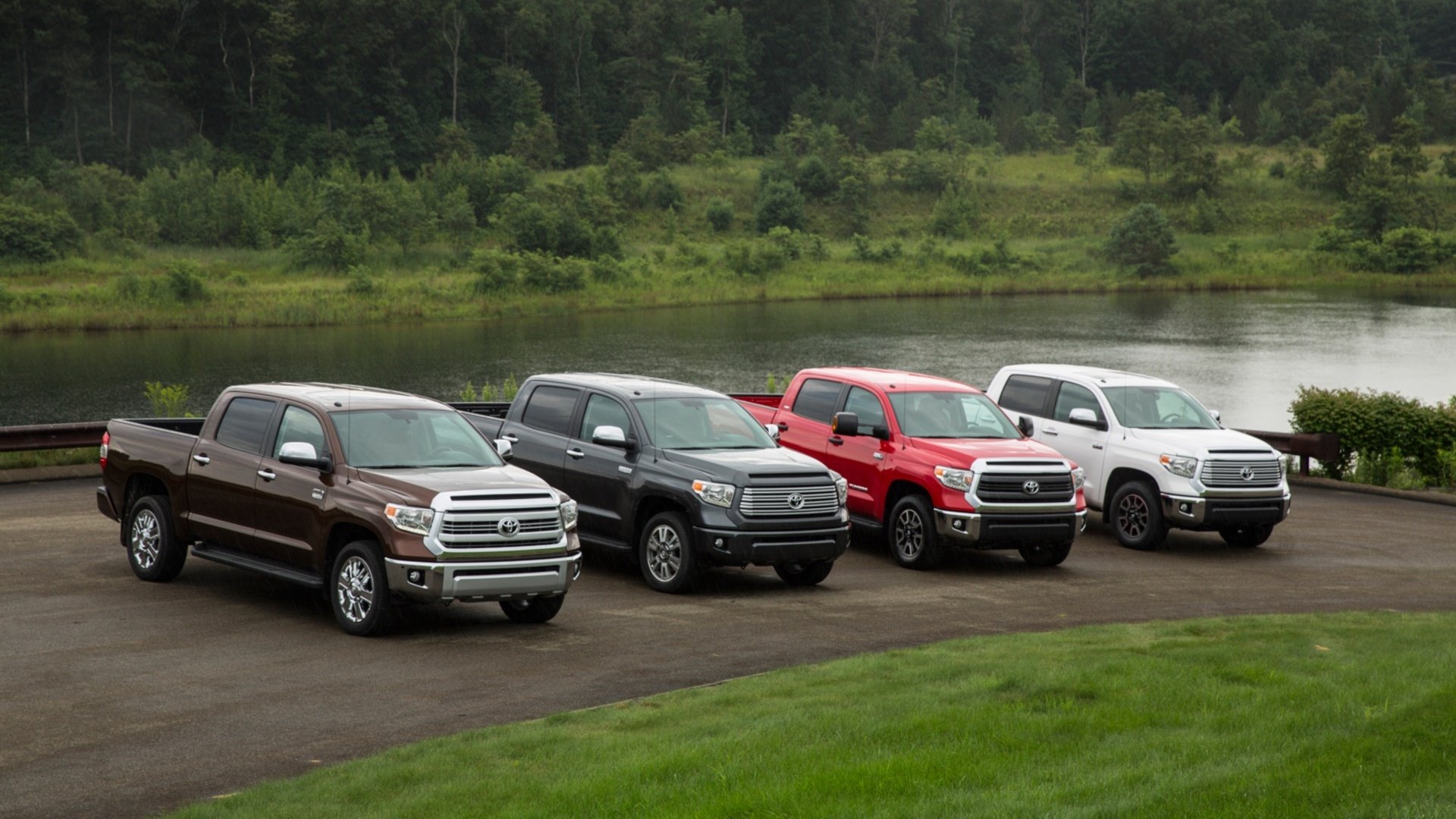 Toyota Tundra Fleet – Stunning HD Truck Wallpaper Collection