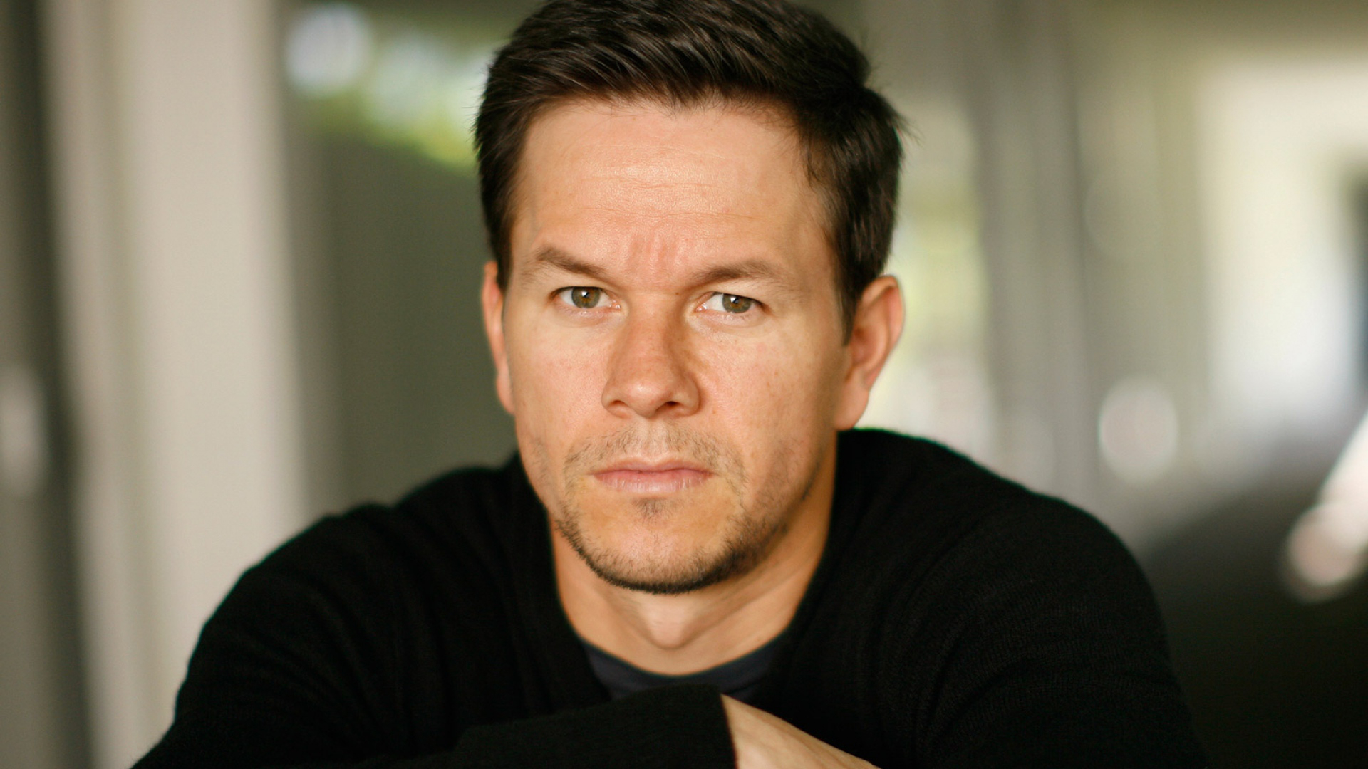 Download American Actor Celebrity Mark Wahlberg HD Wallpaper