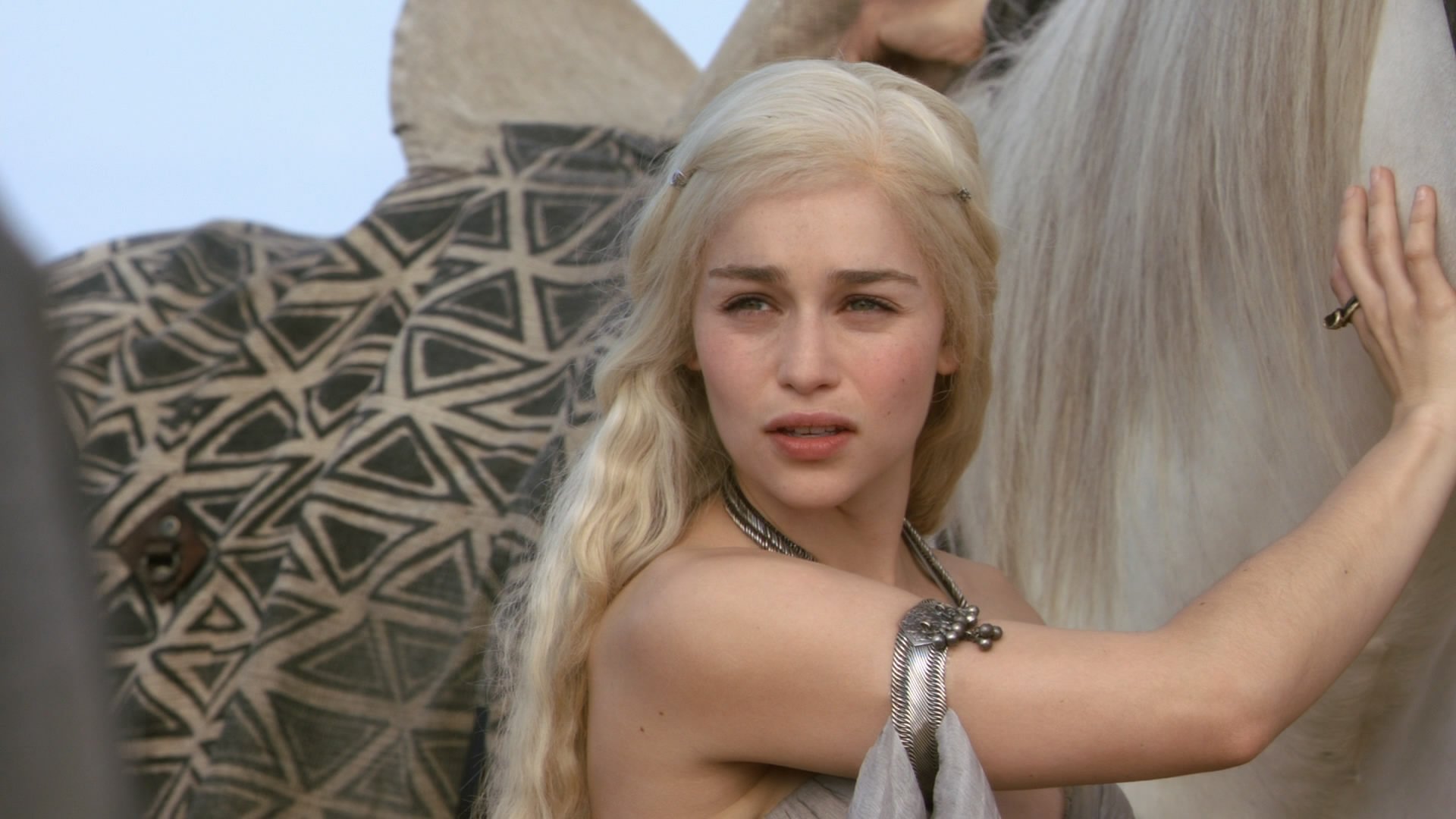 Download Emilia Clarke Daenerys Targaryen TV Show Game Of Thrones HD ...