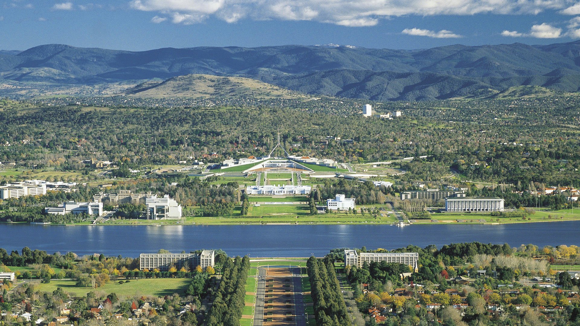 Download Man Made Canberra HD Wallpaper