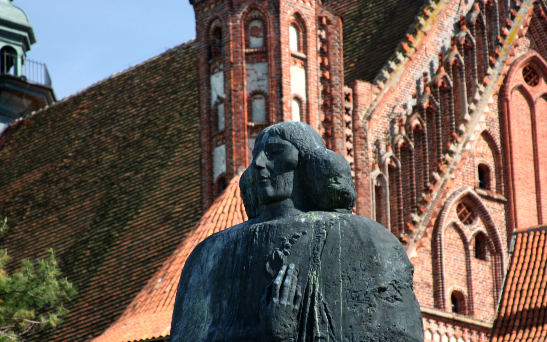 Frombork Cathedral HD Wallpaper